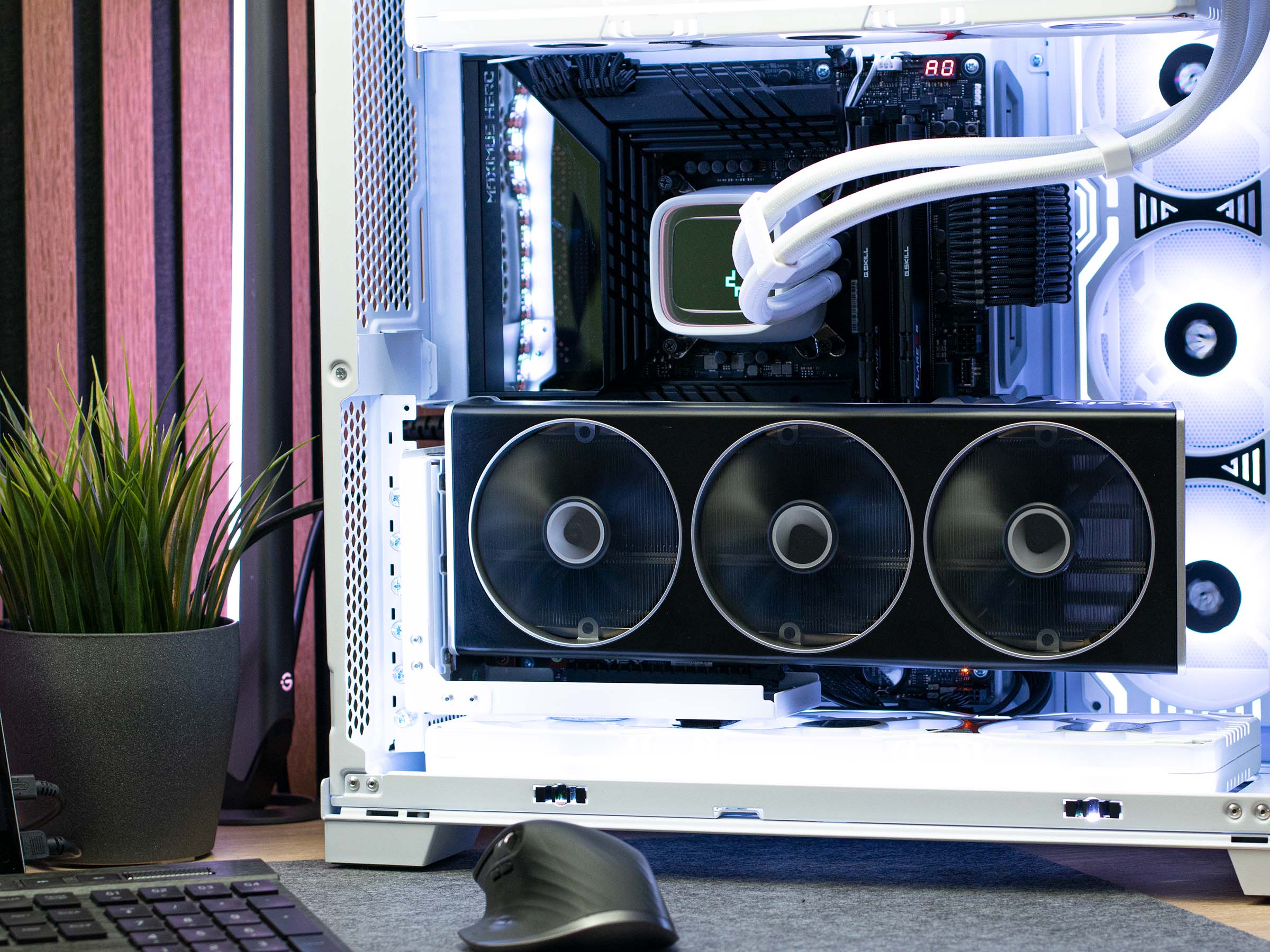 AMD Radeon RX 7900 XTX in our current review - AMD's top model ...