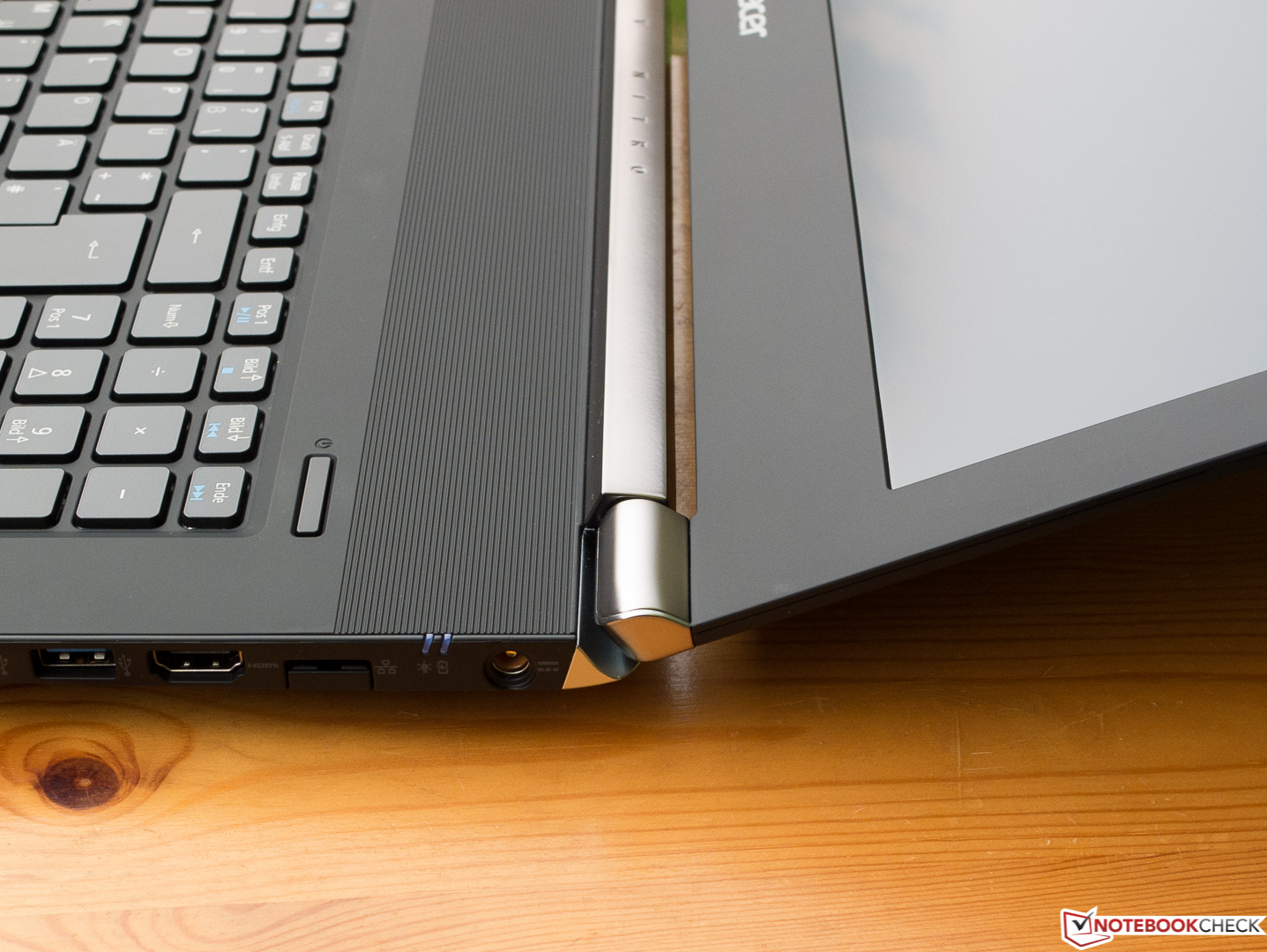 Acer Aspire V17 Nitro VN7-791G Notebook Review - NotebookCheck.net Reviews