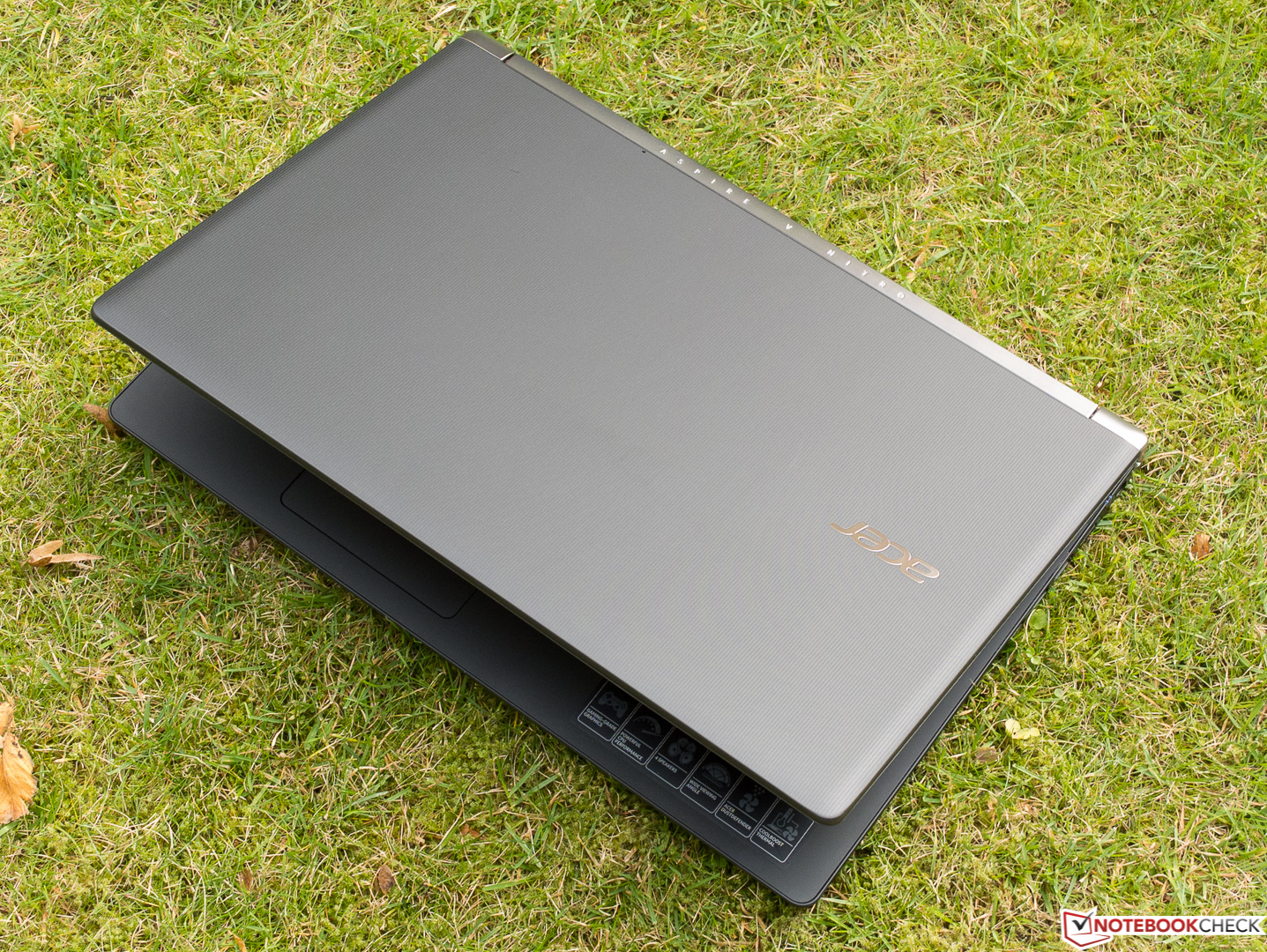 Acer Aspire V17 Nitro (VN7-791G-759Q) Notebook Review - NotebookCheck ...