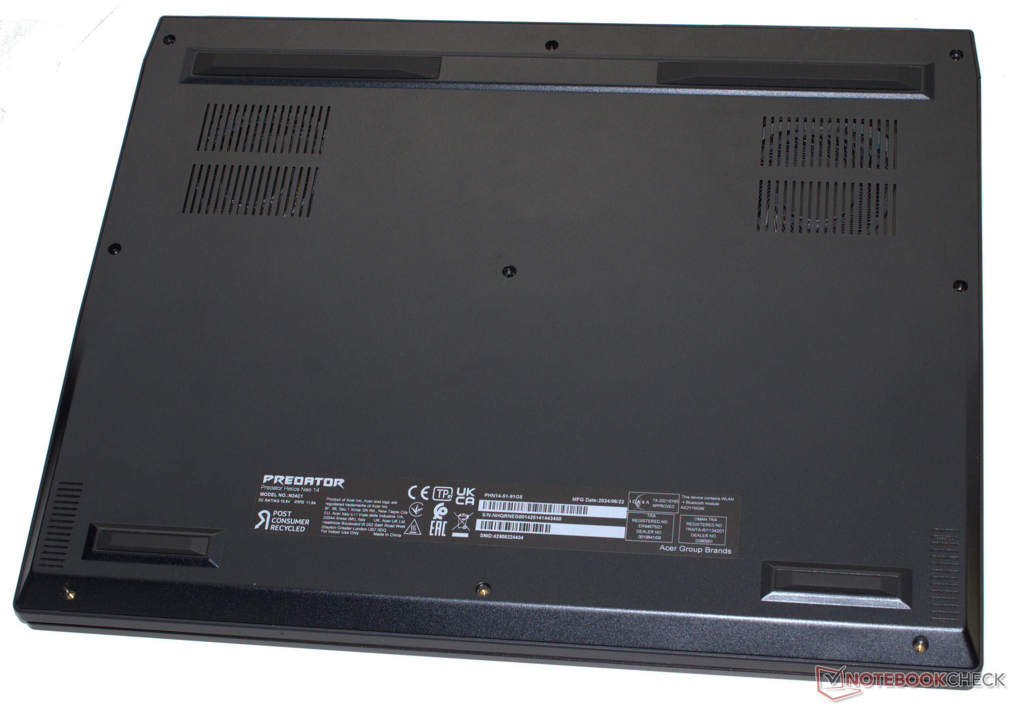Acer Predator Helios Neo 14 (2024) review: The portable RTX 4070 laptop ...