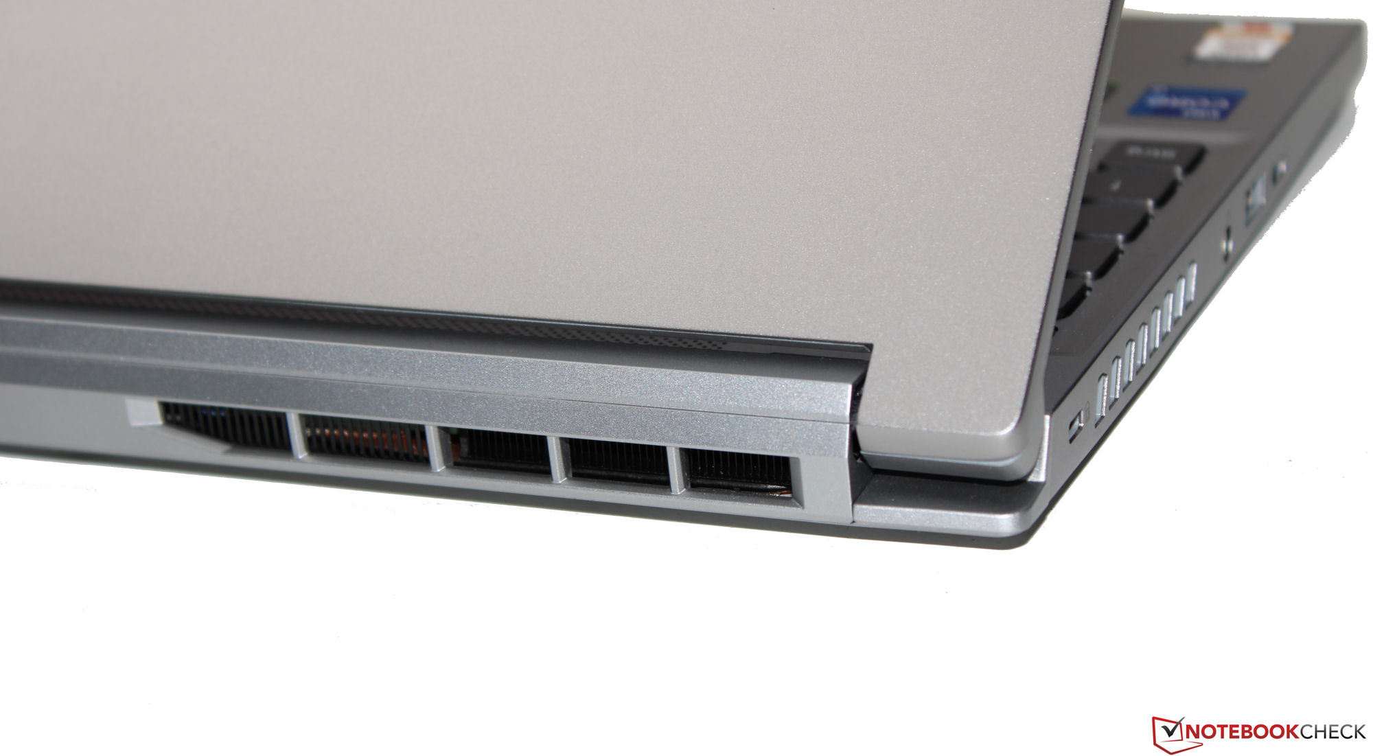 Acer Predator Triton 14 reviewed: A 14-inch gaming laptop with a bright ...