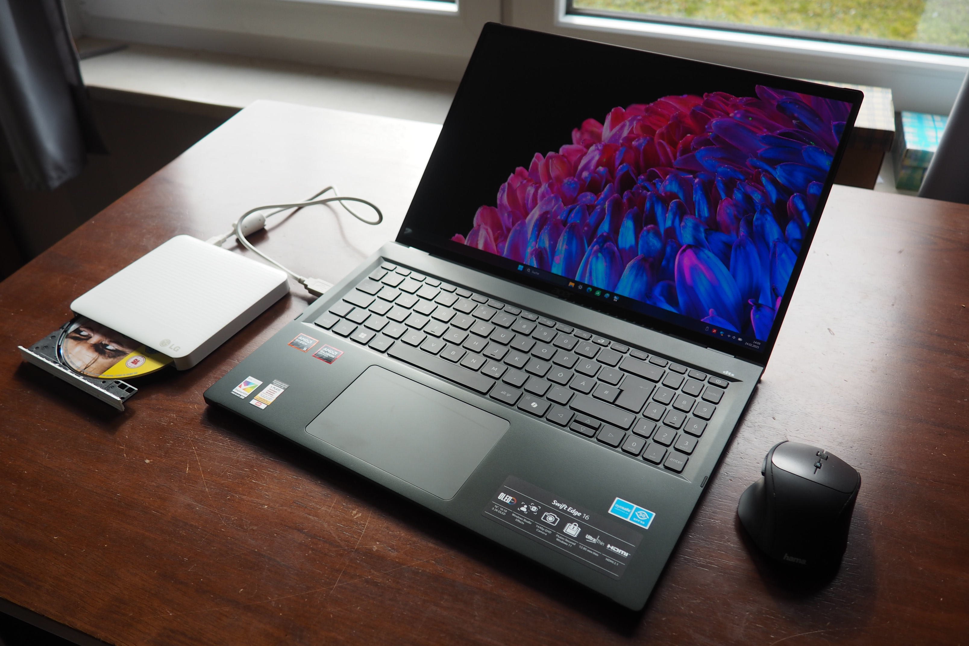 Acer Swift Edge 16 review: A lightweight 16-inch laptop with an OLED ...