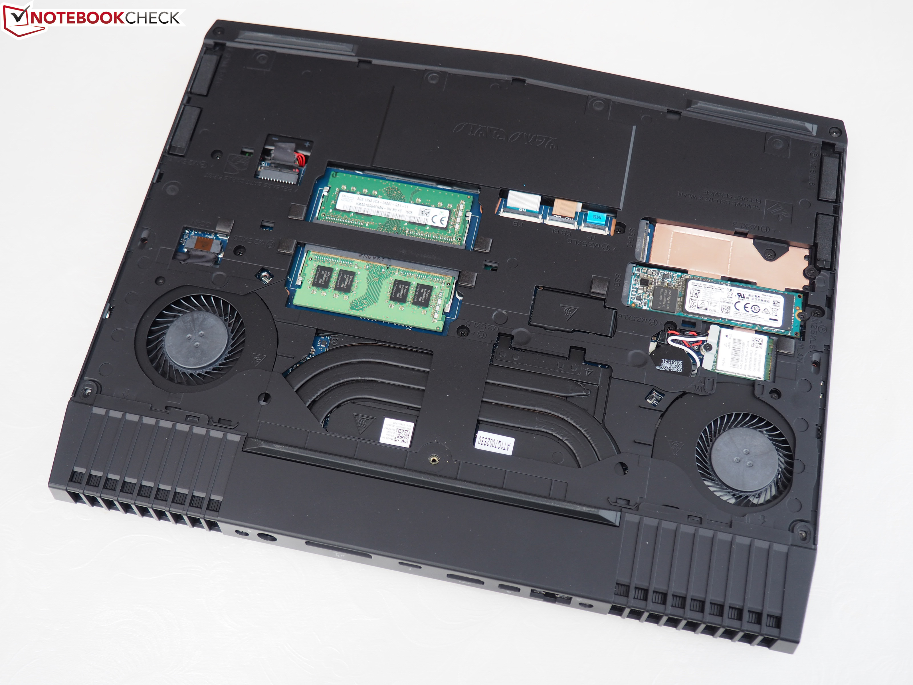 Alienware 13 R3 Notebook Review - NotebookCheck.net Reviews