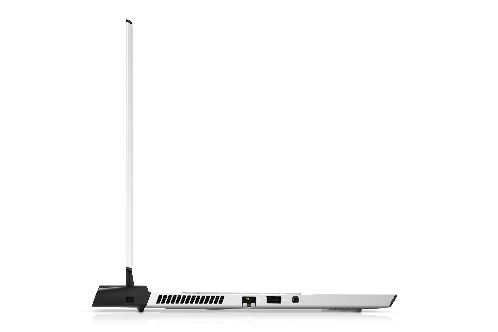 Alienware m15 R4 laptop in review: Now also with a mechanical keyboard ...