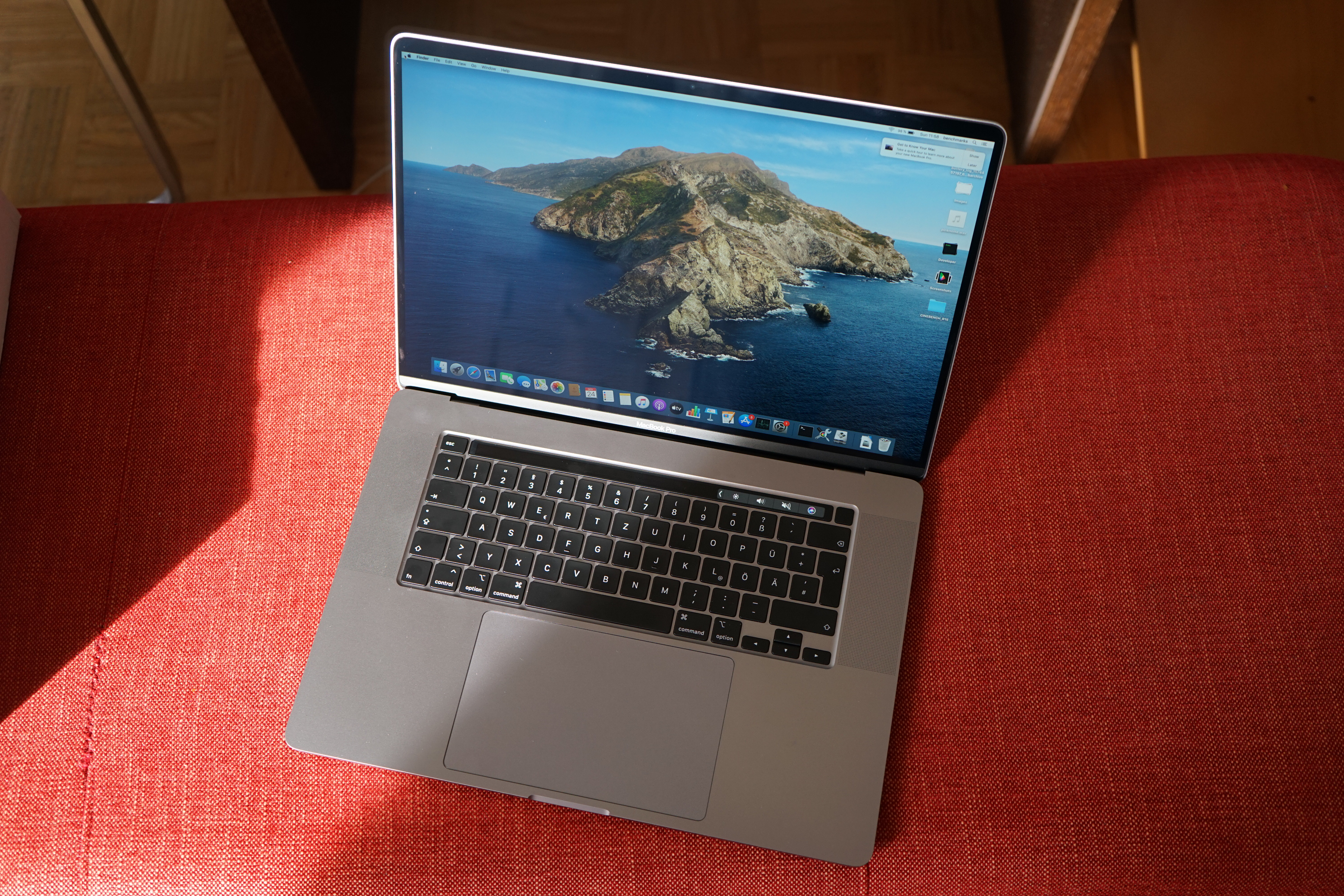 Apple MacBook Pro 16 2019 Laptop Review: A convincing Core i9-9880H and ...