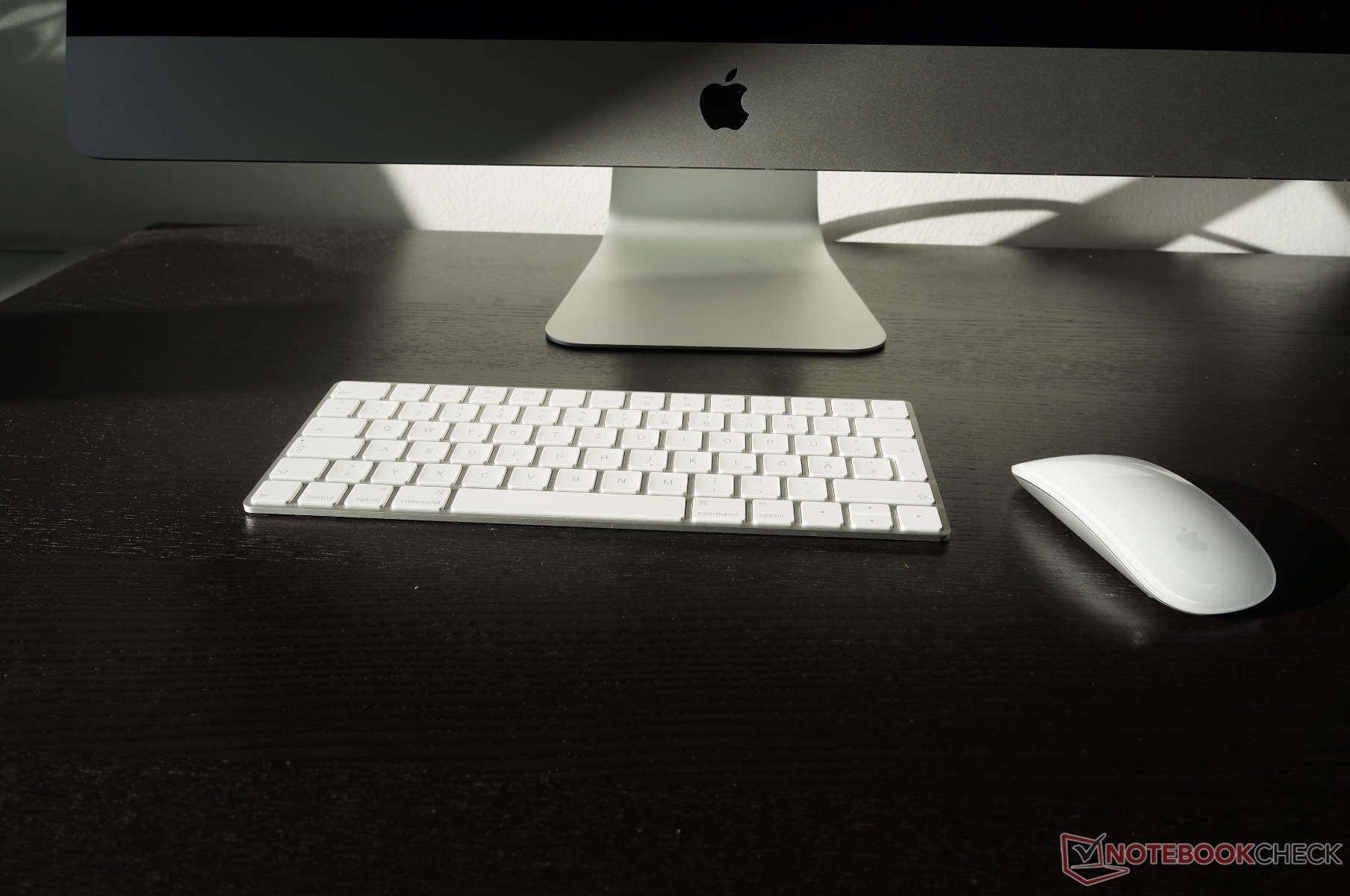 Apple iMac Retina 5K 27-inch M390 (Late 2015) Retina Review ...