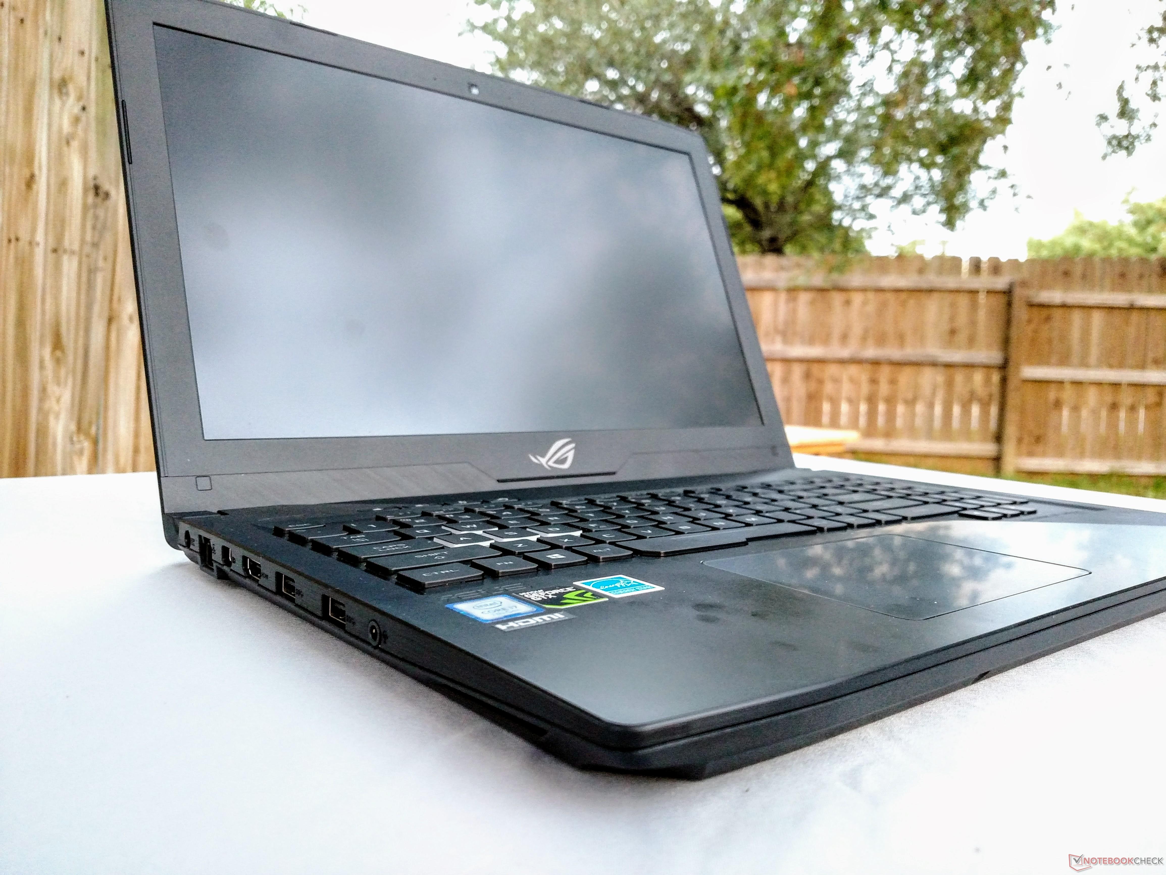 Asus ROG GL503VD-DB74 (7700HQ, GTX 1050) Laptop Review - NotebookCheck ...