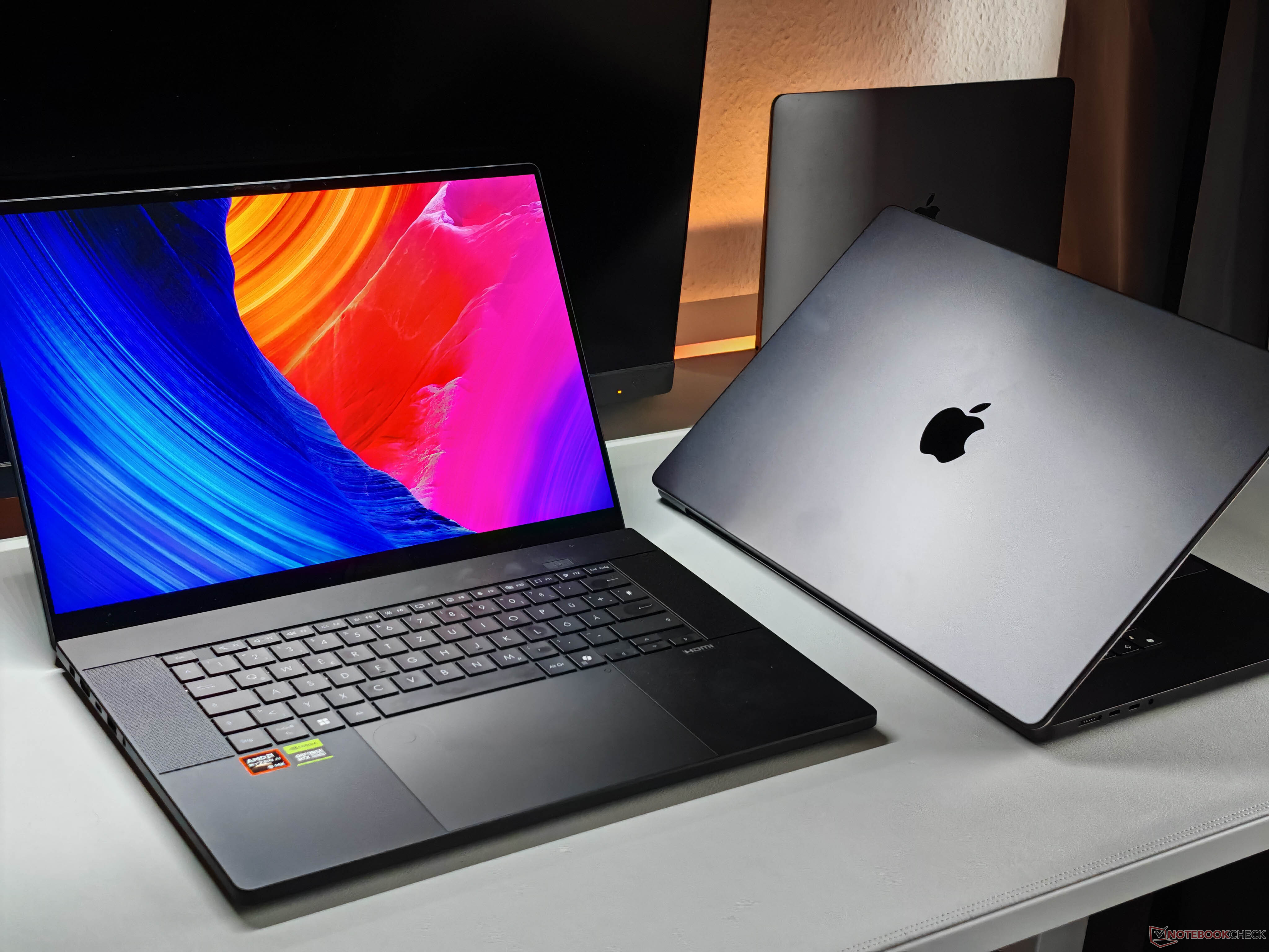 Showdown of the fastest multimedia laptops - Apple MacBook Pro 16 M4 ...