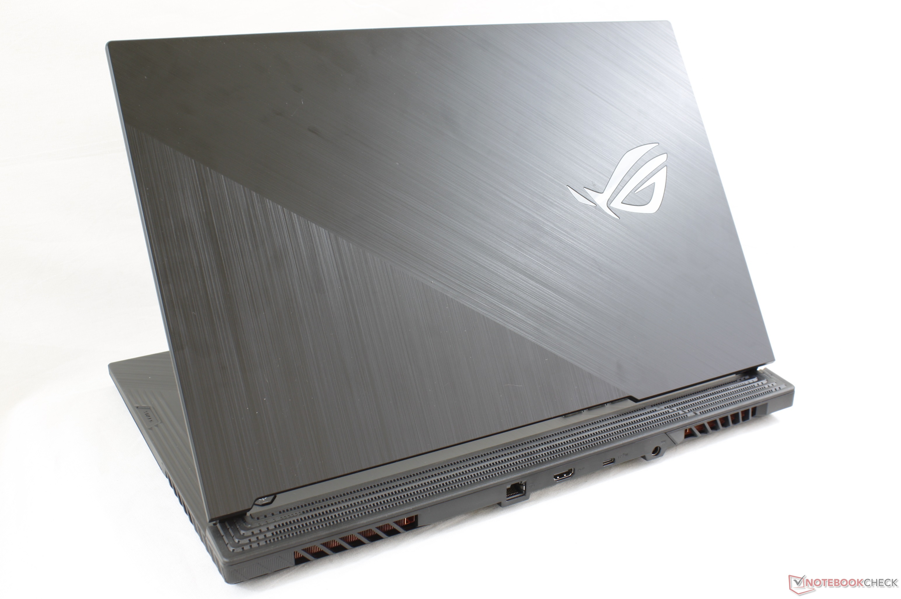 An LED Light Show: Asus ROG Strix G GL731GU Laptop Review ...