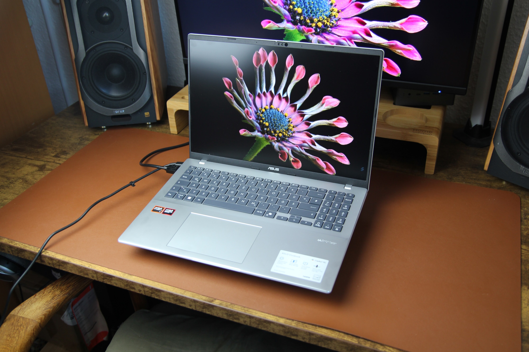 Asus Vivobook 16 laptop review: AI features at the forefront – genuine ...