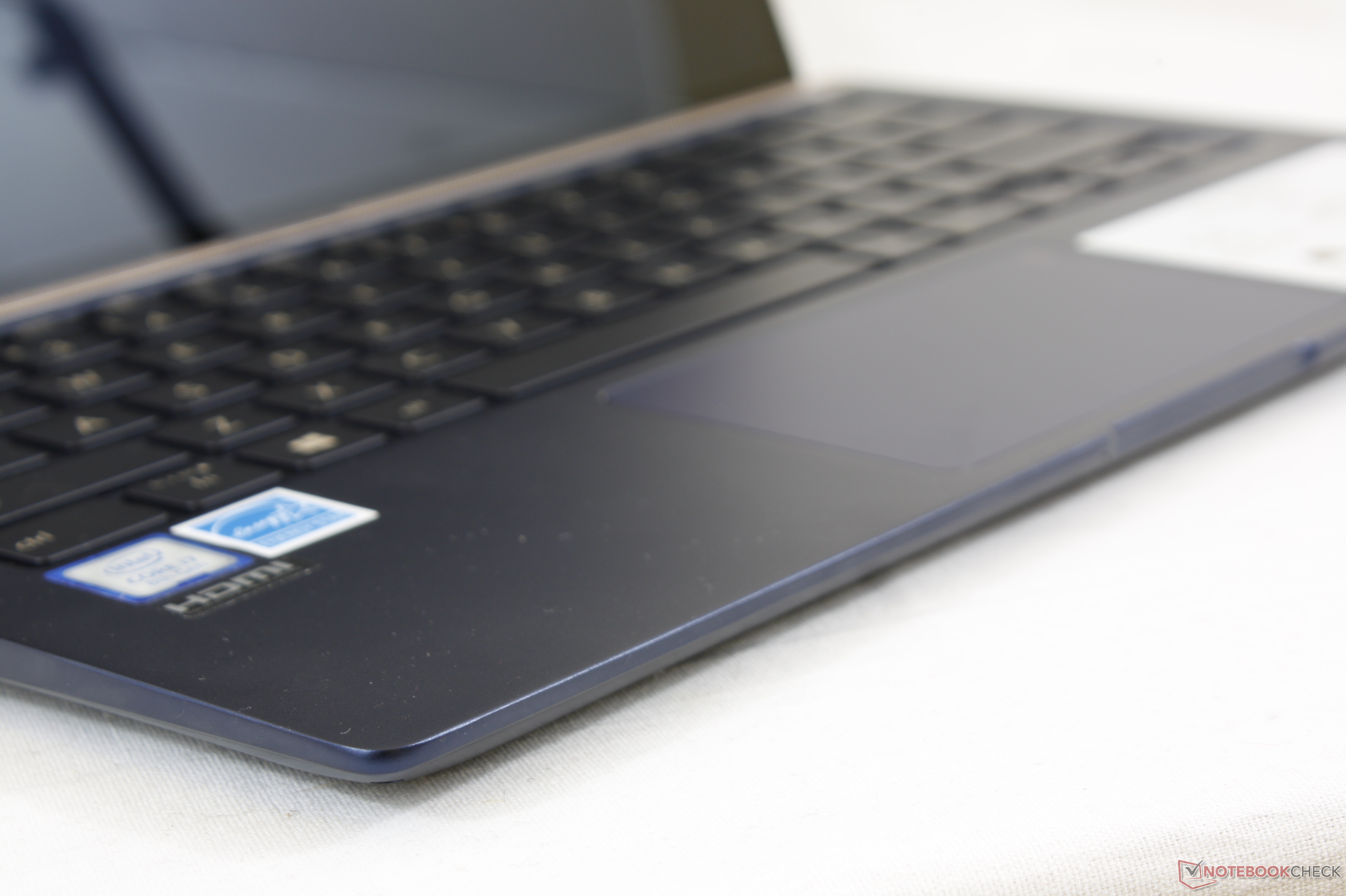 ASUS ZenBook 14 UX433FN (Core i7-8565U, MX150, SSD, FHD) Laptop Review ...