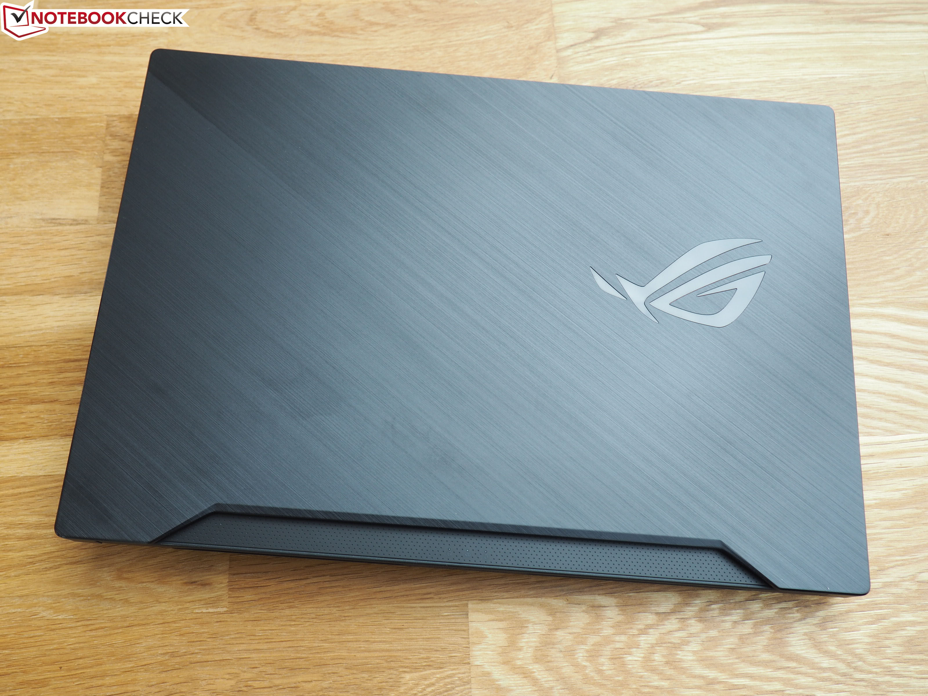 ASUS ROG Zephyrus S GX502GW (Core i7-9750H, RTX 2070) Laptop Review ...