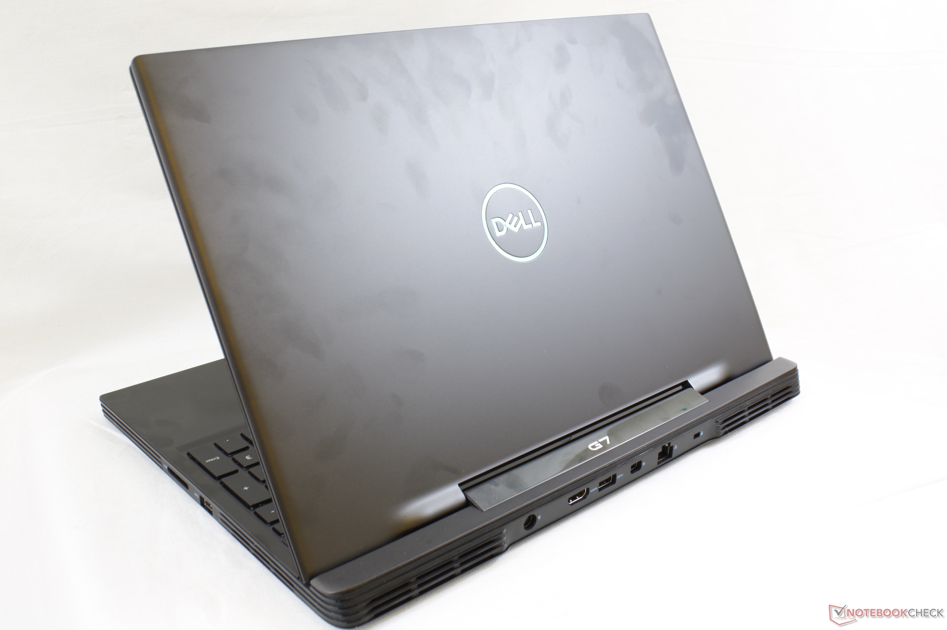 Dell G7 15 7590 Laptop Review: Alienware Performance for Less ...