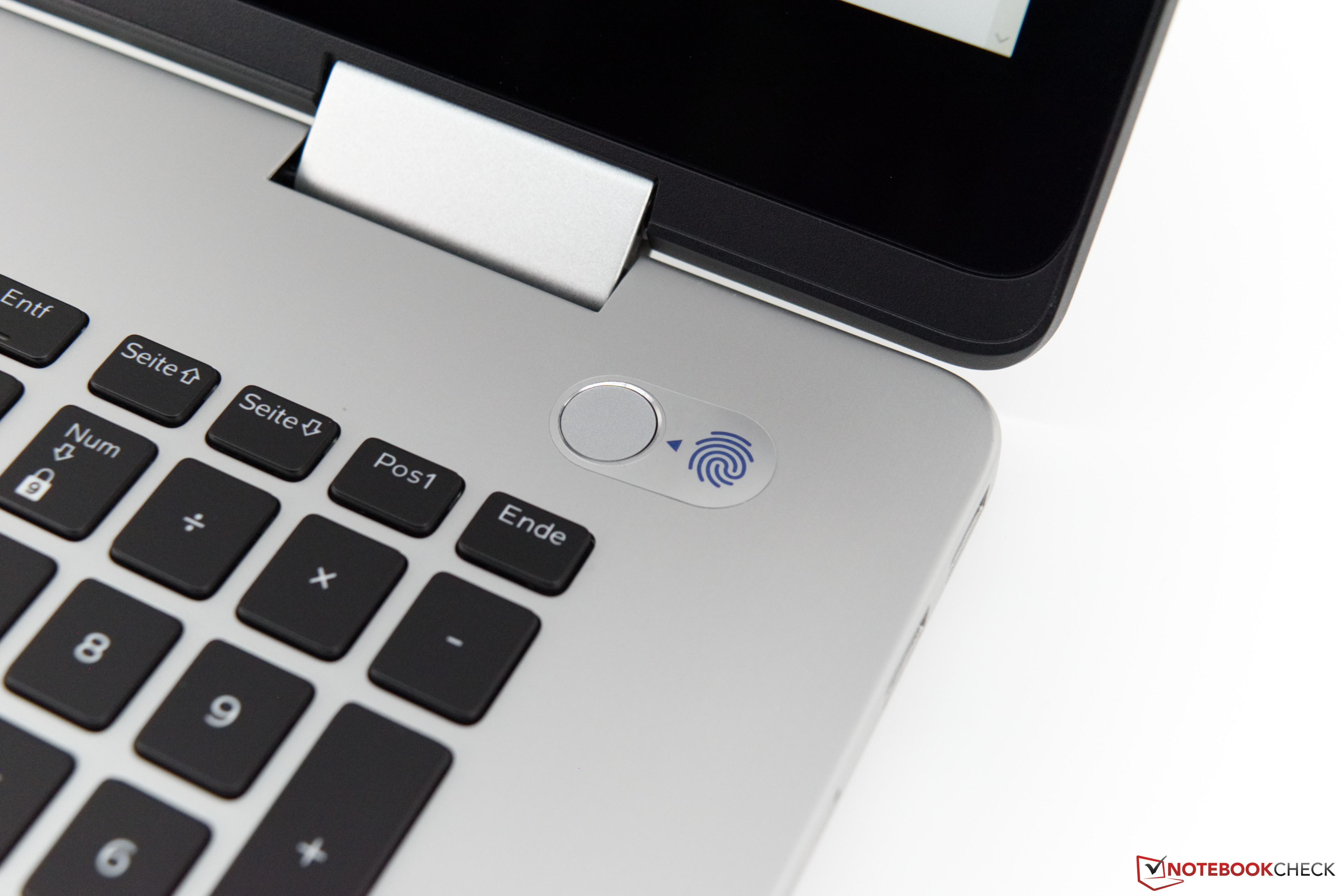 Dell Inspiron 17-7786 (i7-8565U, 16 GB, 17-inch Touch, MX 150 ...