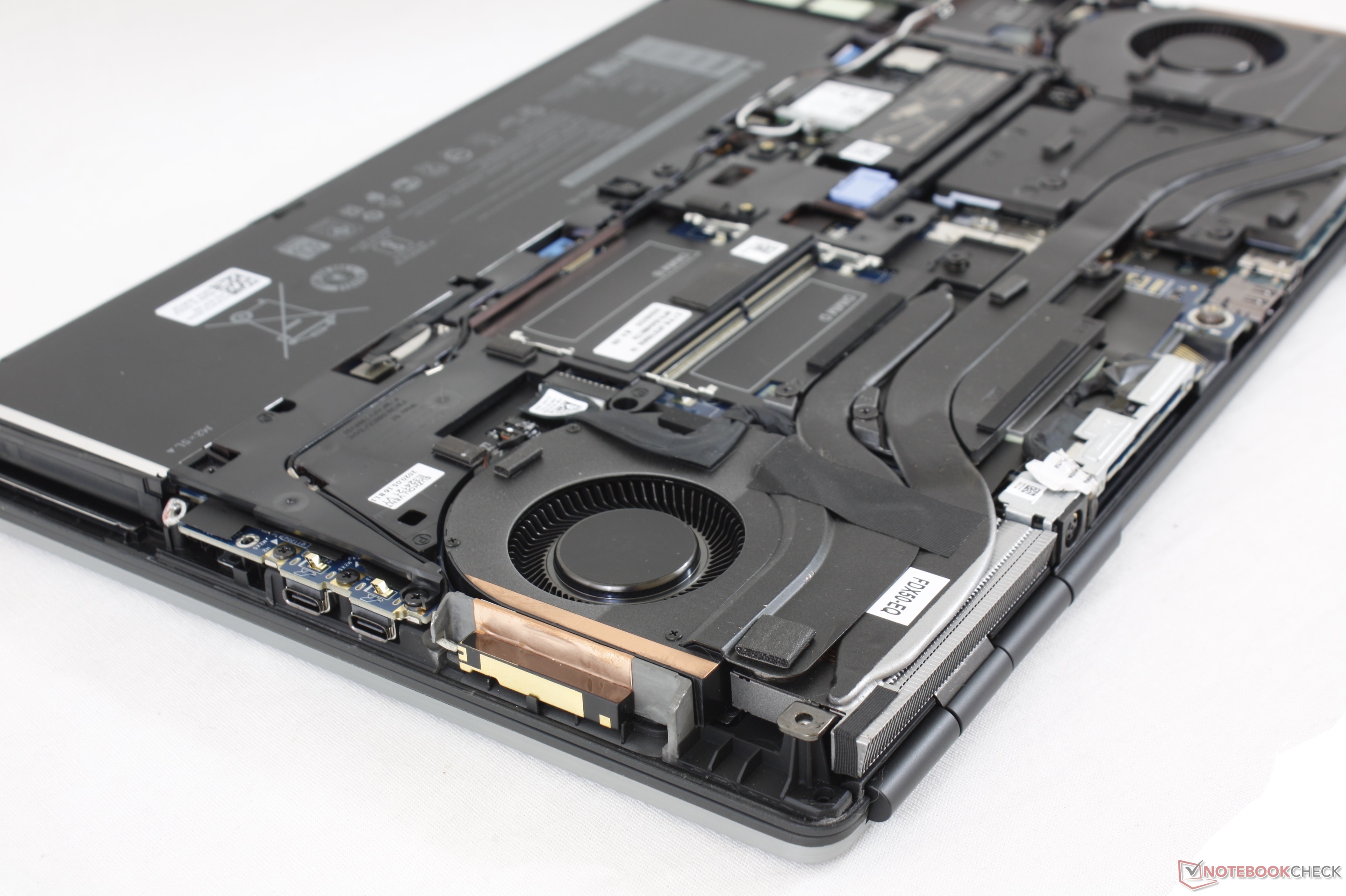 Dell Precision 7550 Mobile Workstation Review: The Antithesis To The ...