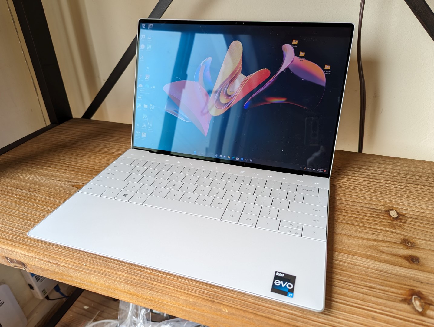 Barely any better than the previous year: 2023 Dell XPS 13 Plus 9320 ... Barely any better than the previous year: 2023 Dell XPS 13 Plus 9320 ...