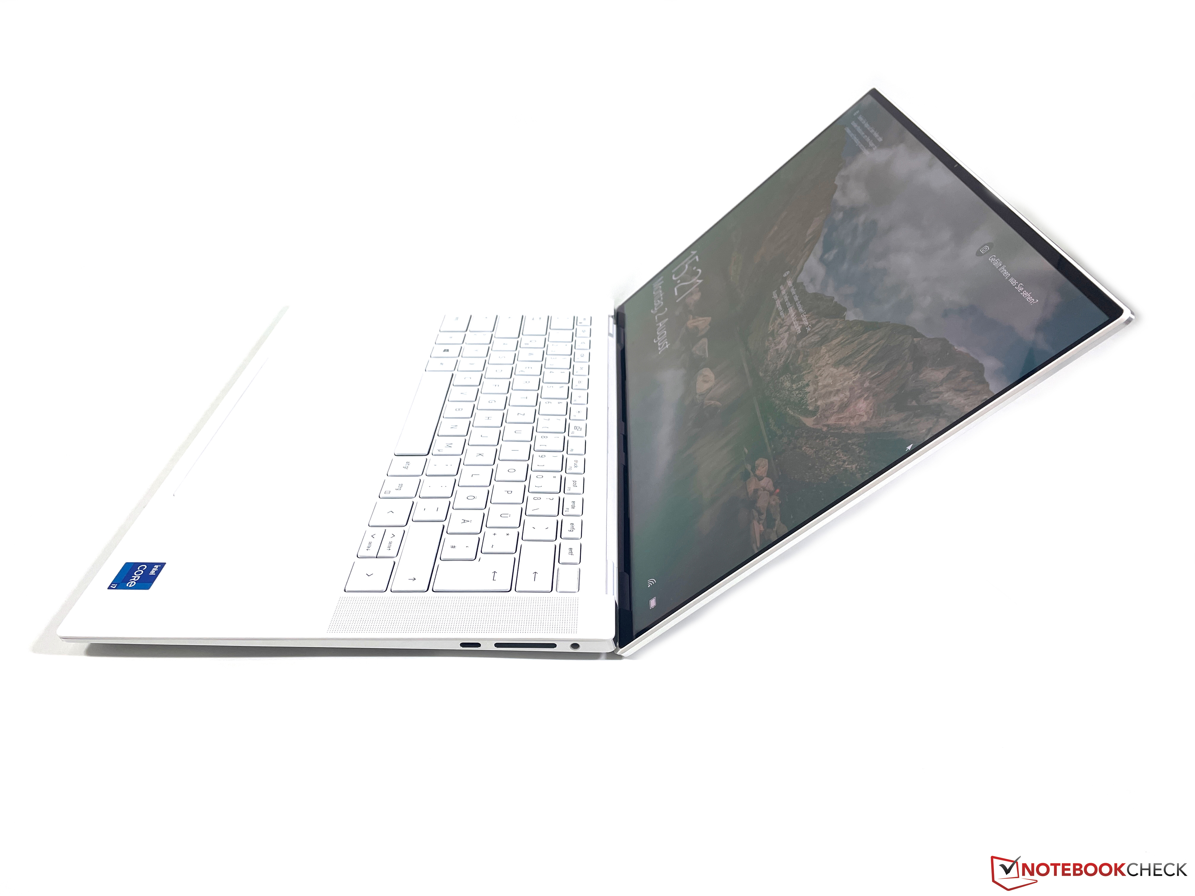 Dell XPS 15 9510 Review: Multimedia Laptop convinces with new OLED ...