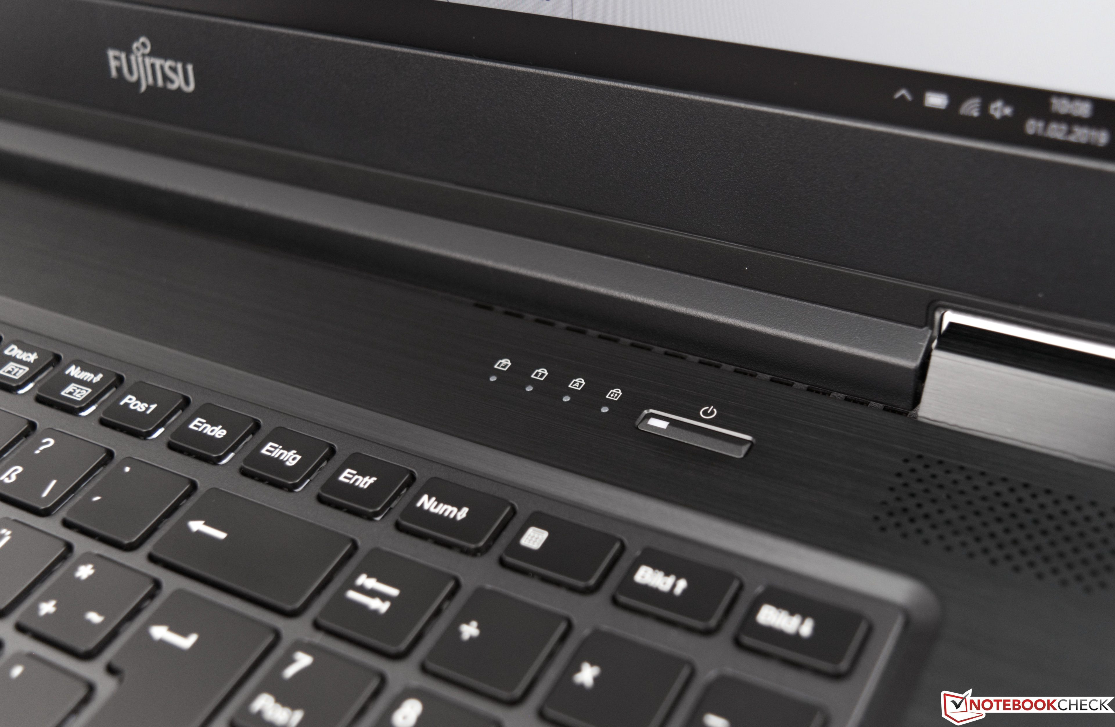 Fujitsu Celsius H980 (Core i7-8750H, NVIDIA Quadro P3200) Workstation ...