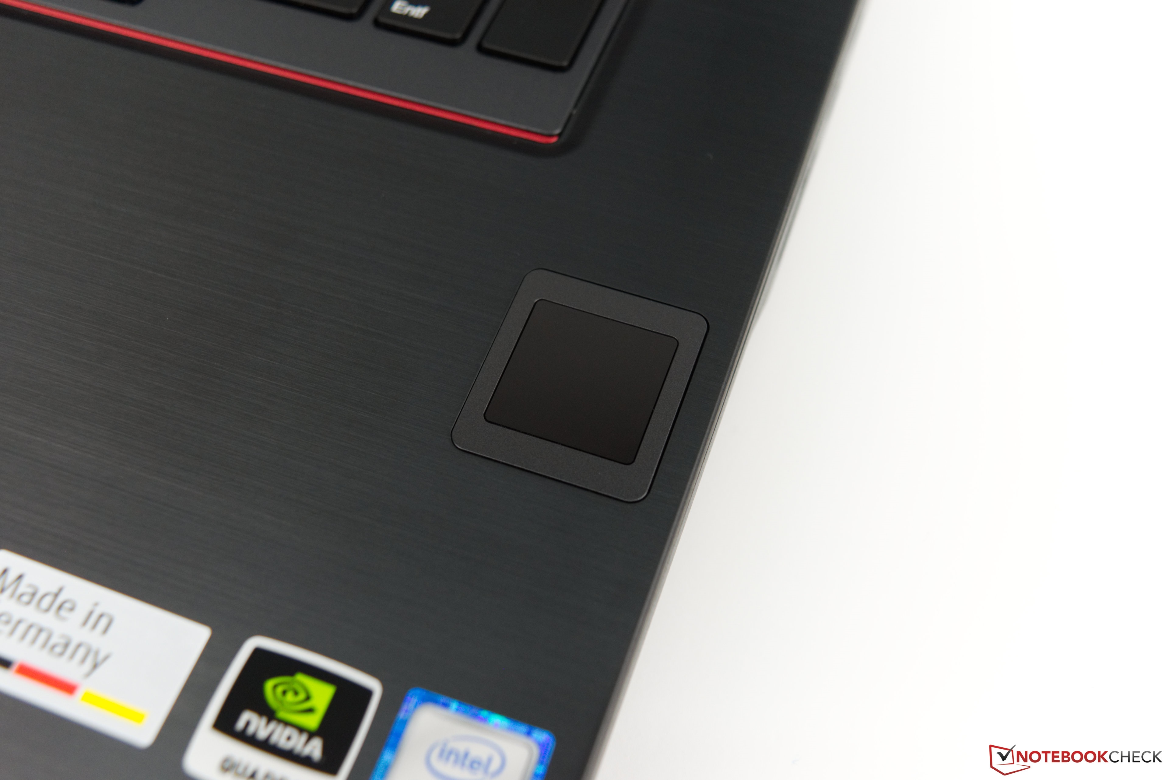 Fujitsu Celsius H980 (Core i7-8750H, NVIDIA Quadro P3200) Workstation ...