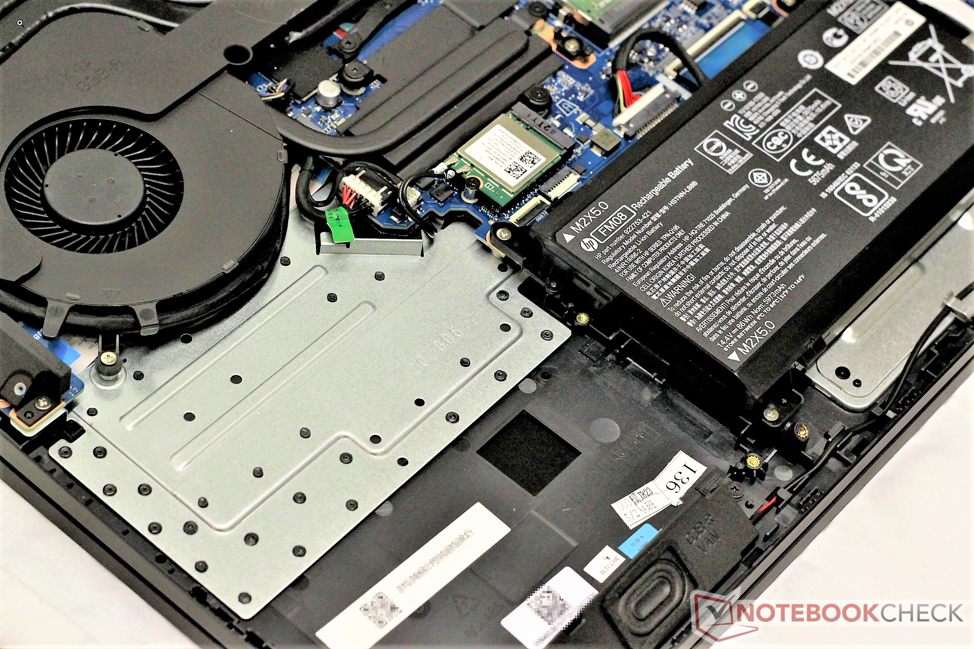 HP Omen 17t (i7-8750H, GTX 1070) Laptop Review - NotebookCheck.net Reviews