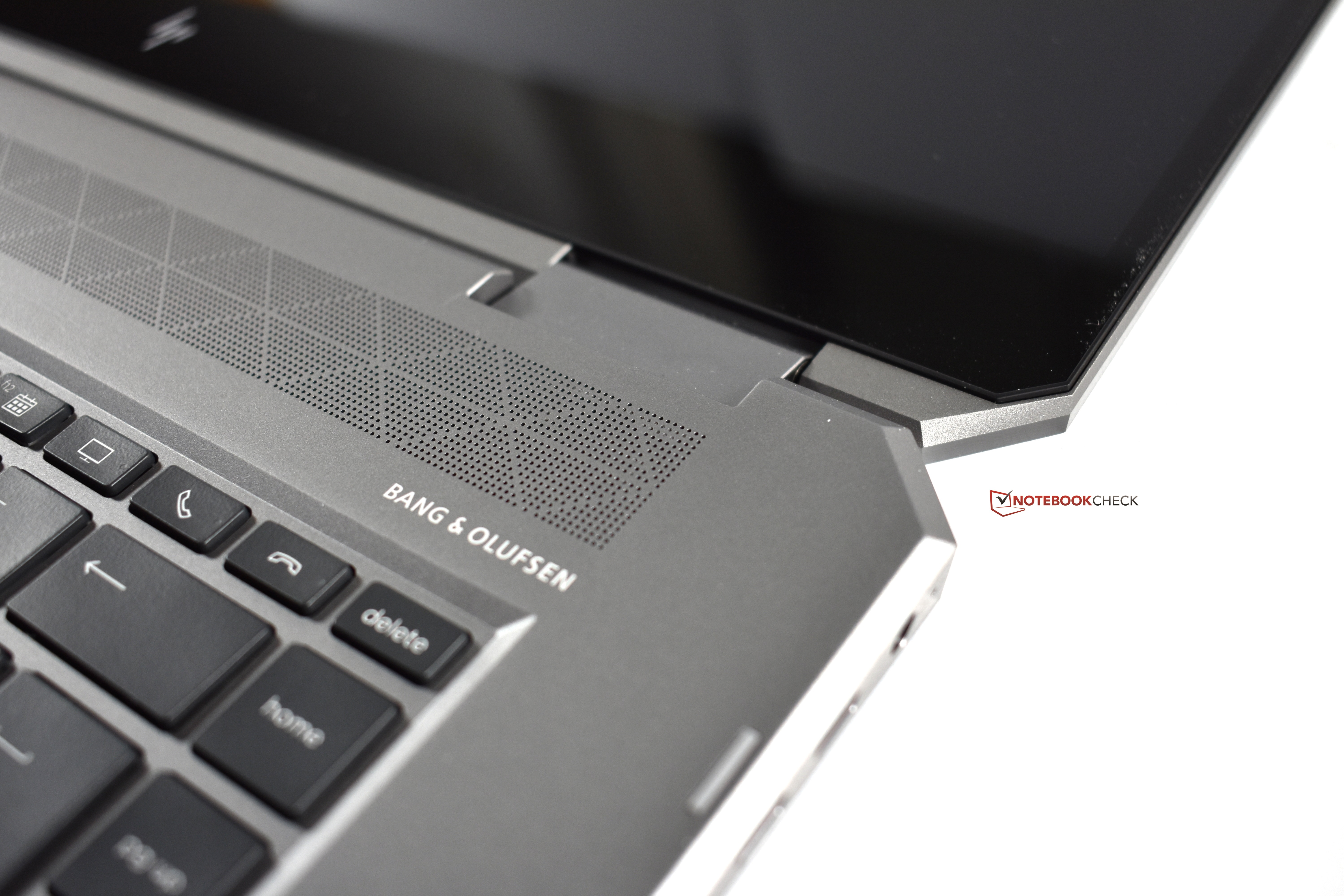 HP ZBook Studio x360 G5 (i7, P1000, FHD) Workstation Review ...
