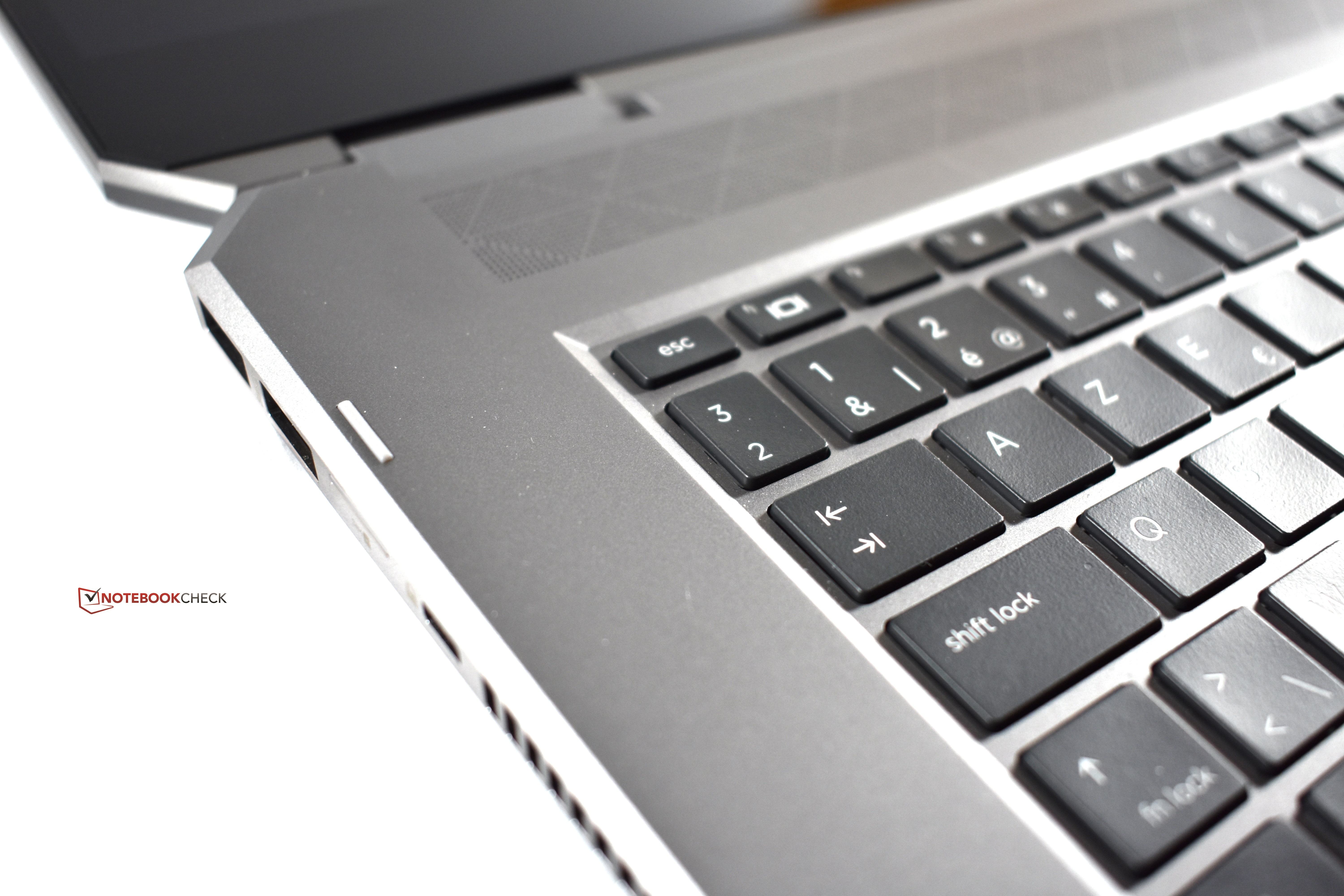 HP ZBook Studio x360 G5 (i7, P1000, FHD) Workstation Review ...