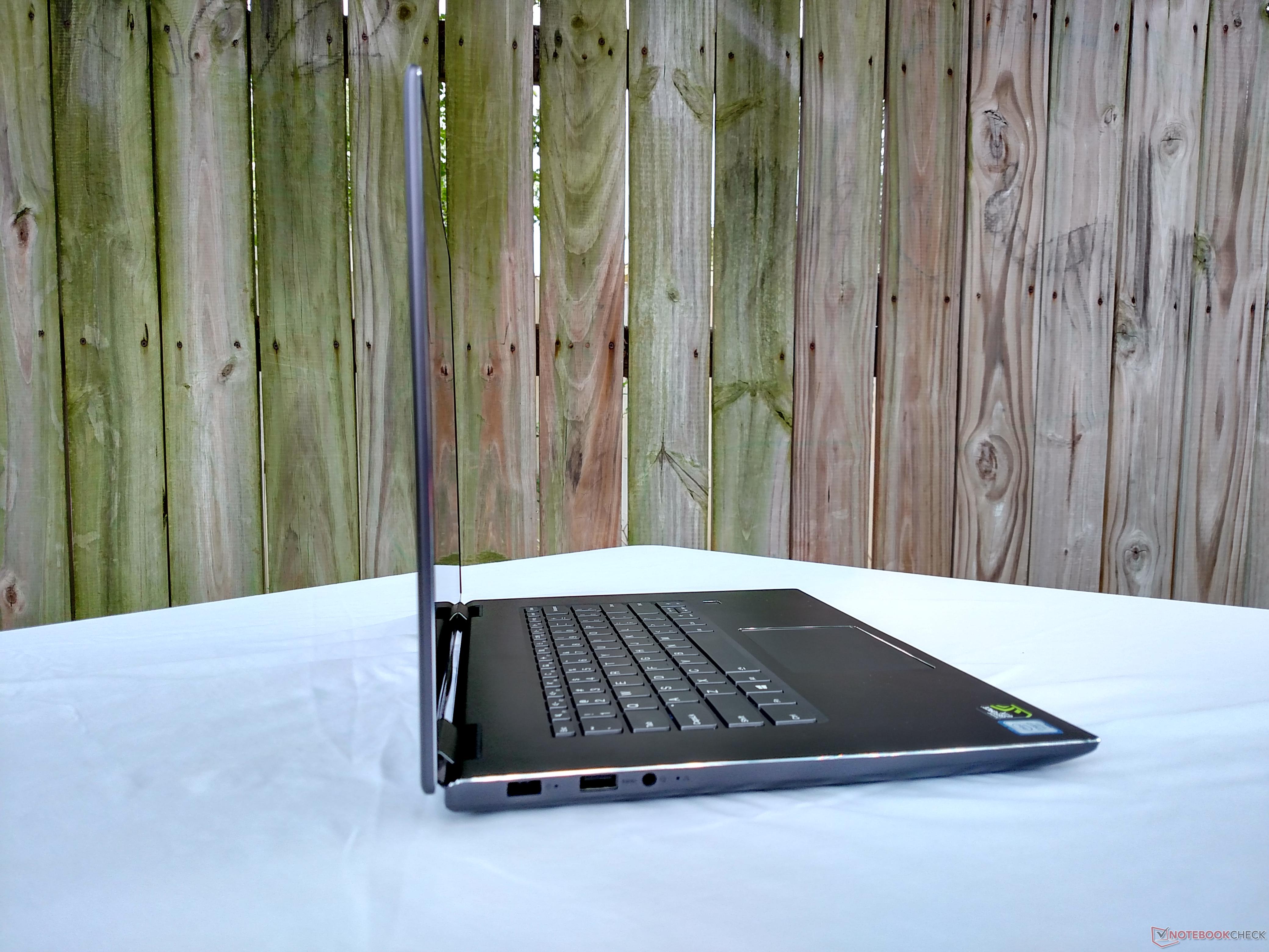 Lenovo Yoga 720-15IKB (7700HQ, FHD, GTX 1050) Laptop Review ...