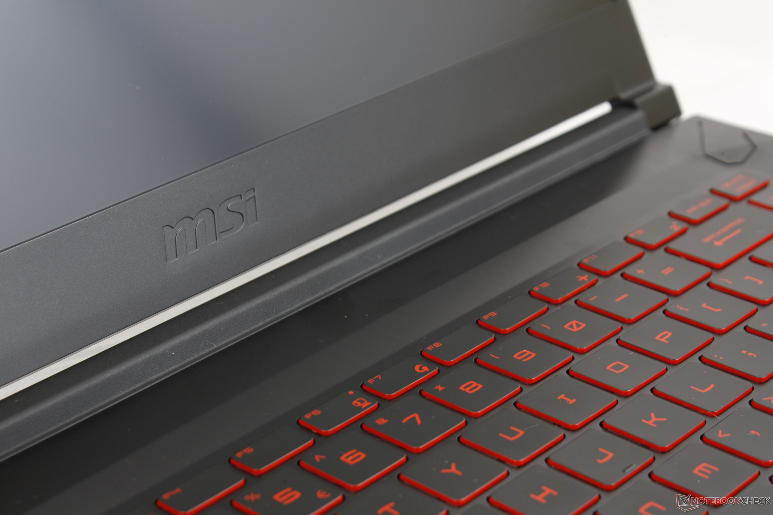 MSI GF63 8RC (i5-8300H, GTX 1050) Laptop Review - NotebookCheck.net Reviews