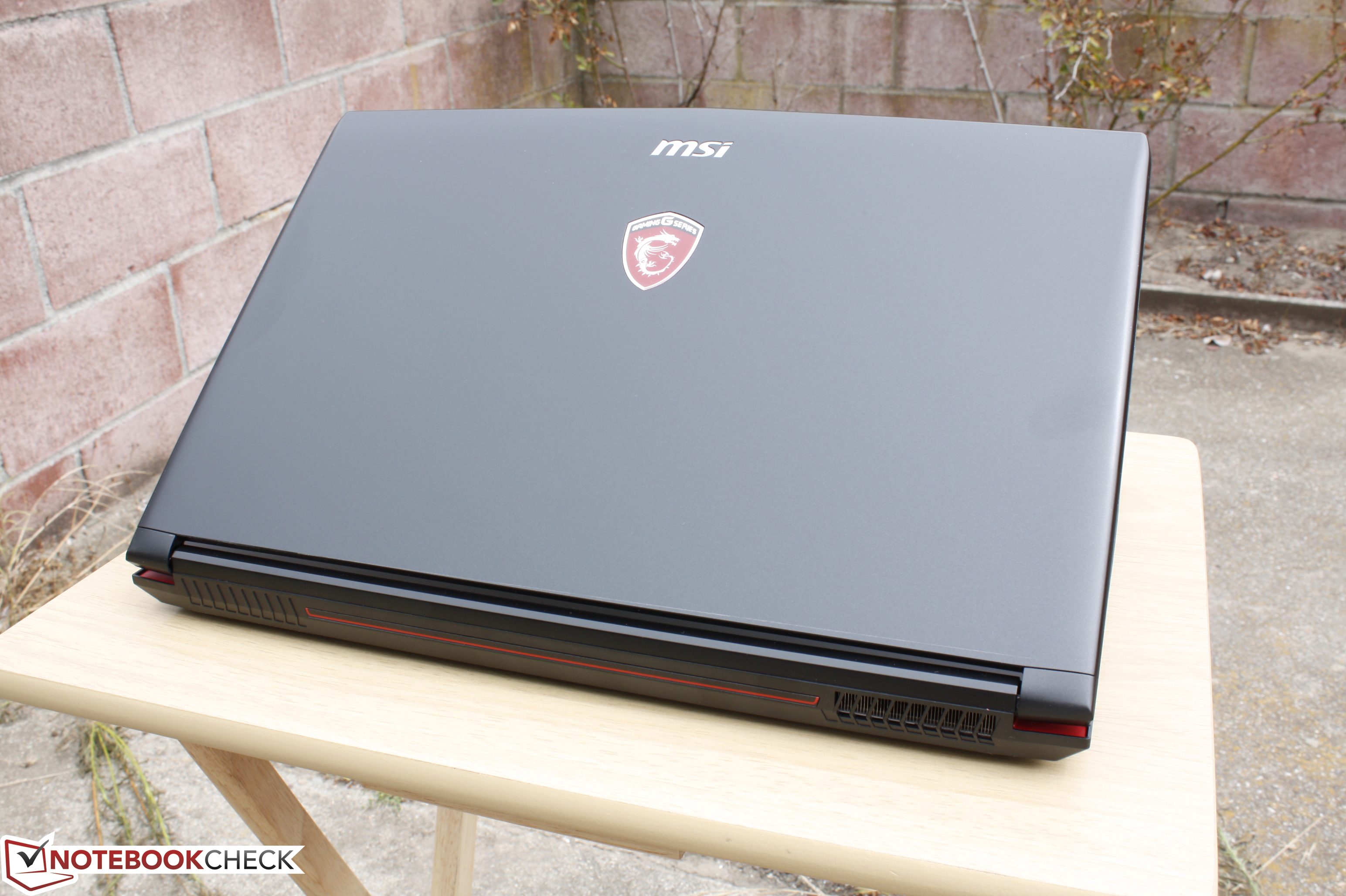 MSI GP62 2QE Notebook Review - NotebookCheck.net Reviews