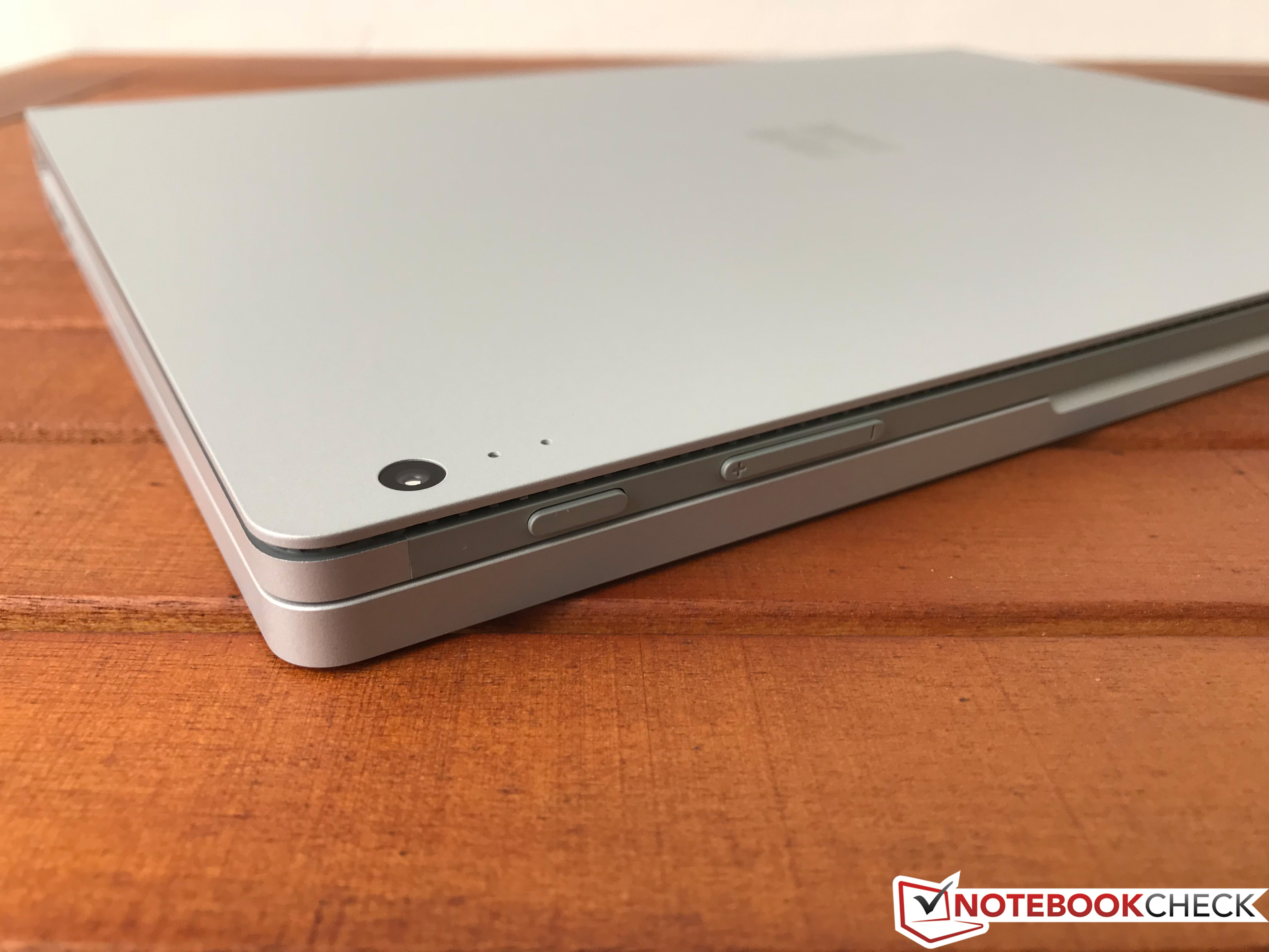 Microsoft Surface Book 2 (13.5", i7, GTX 1050) Convertible Review ...