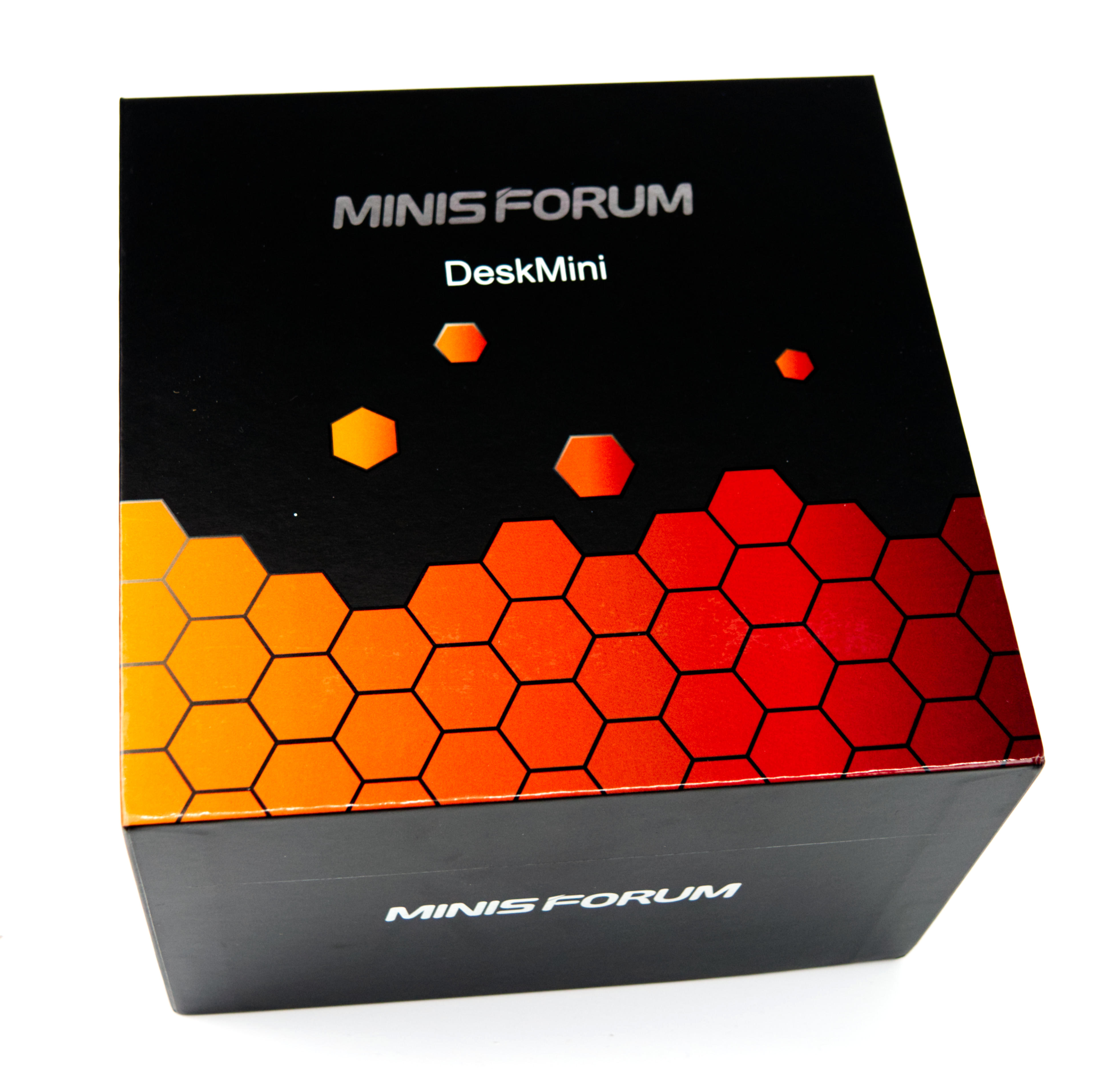 Minisforum_HM90_15.jpg Minisforum_HM90_15.jpg
