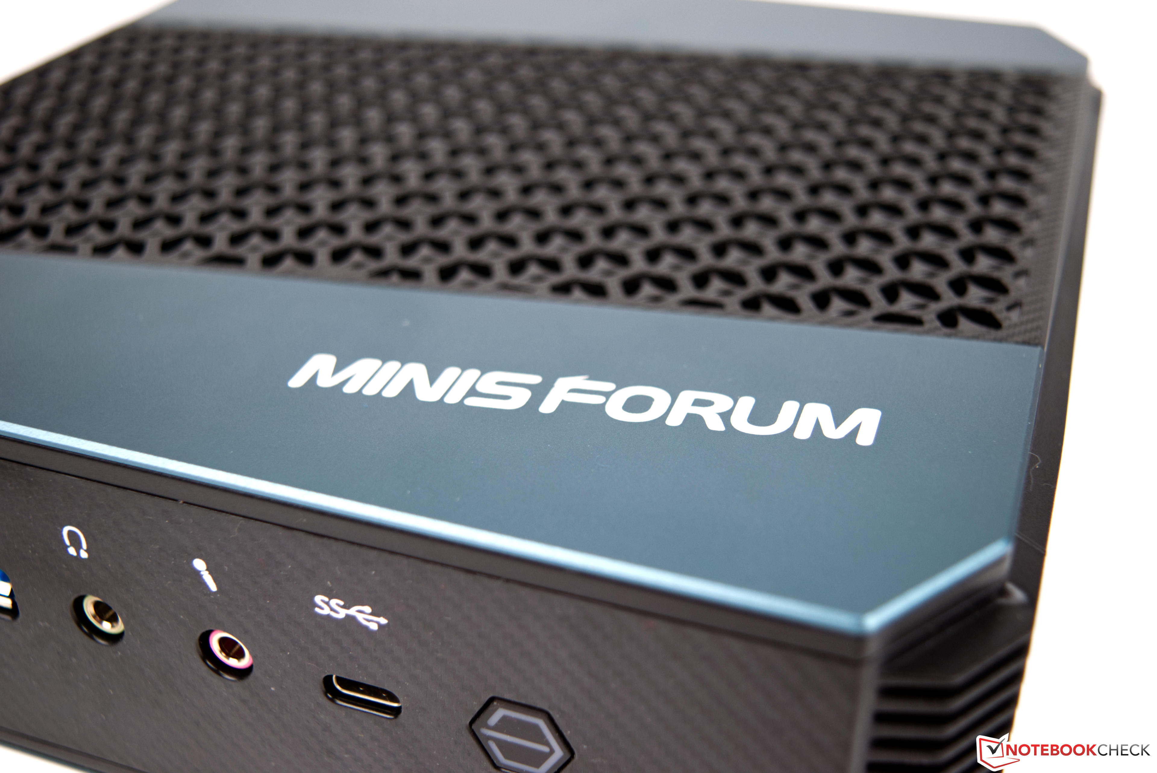 Minisforum EliteMini HX90 in Review: Compact high-performance mini-PC ...