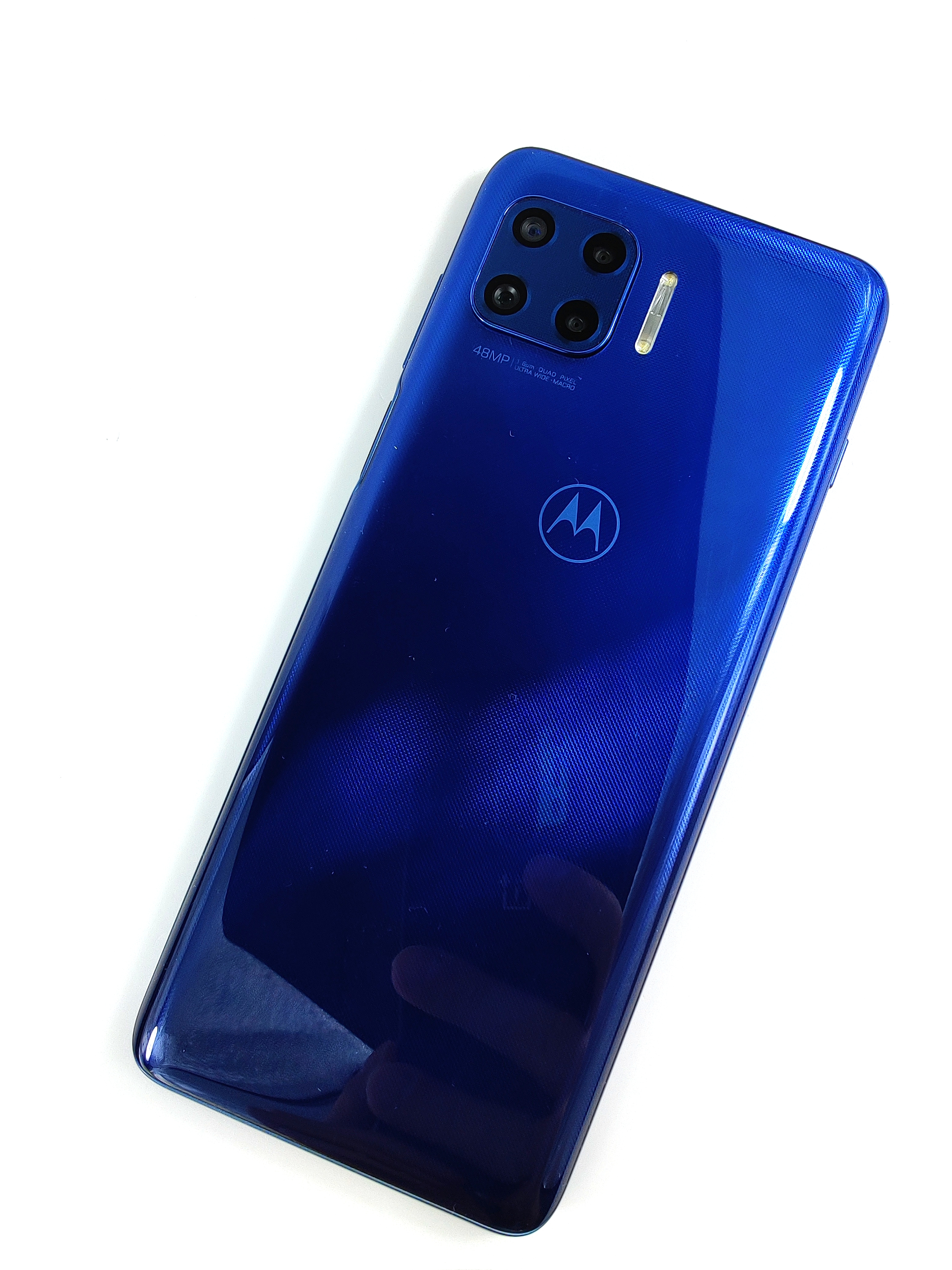 Motorola Moto G 5G Plus Smartphone Review - A battery giant with a 90Hz ...