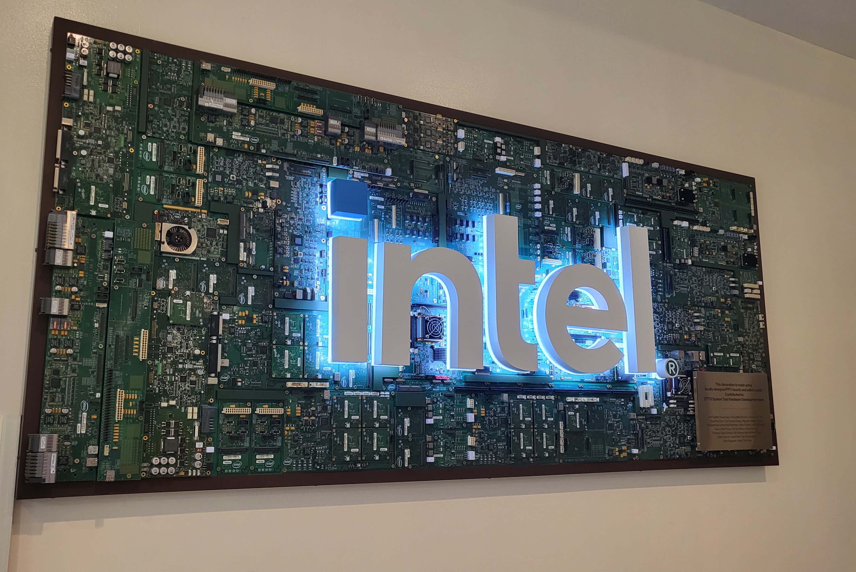 Notebookcheck on location: A peek behind the curtain of Intel's ...