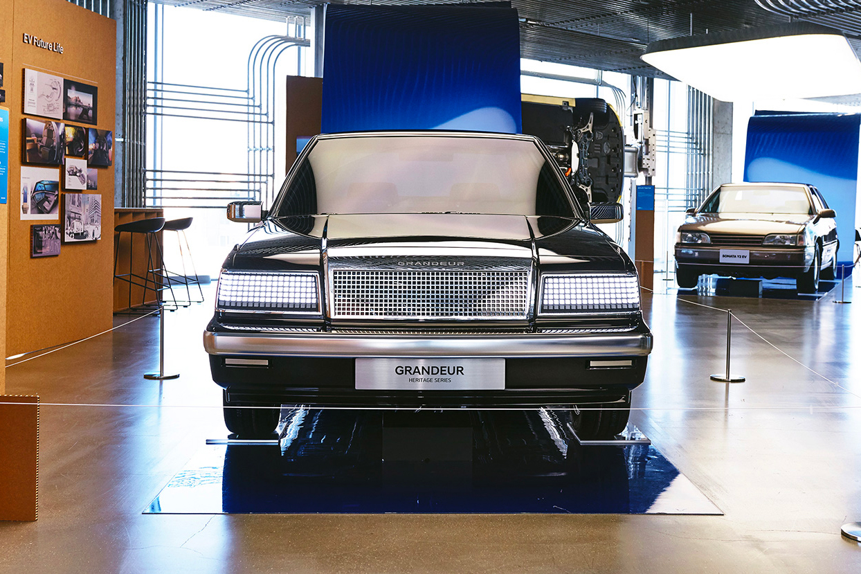 Hyundai reimagines its classic 1980s Grandeur with a Heritage Series EV ...