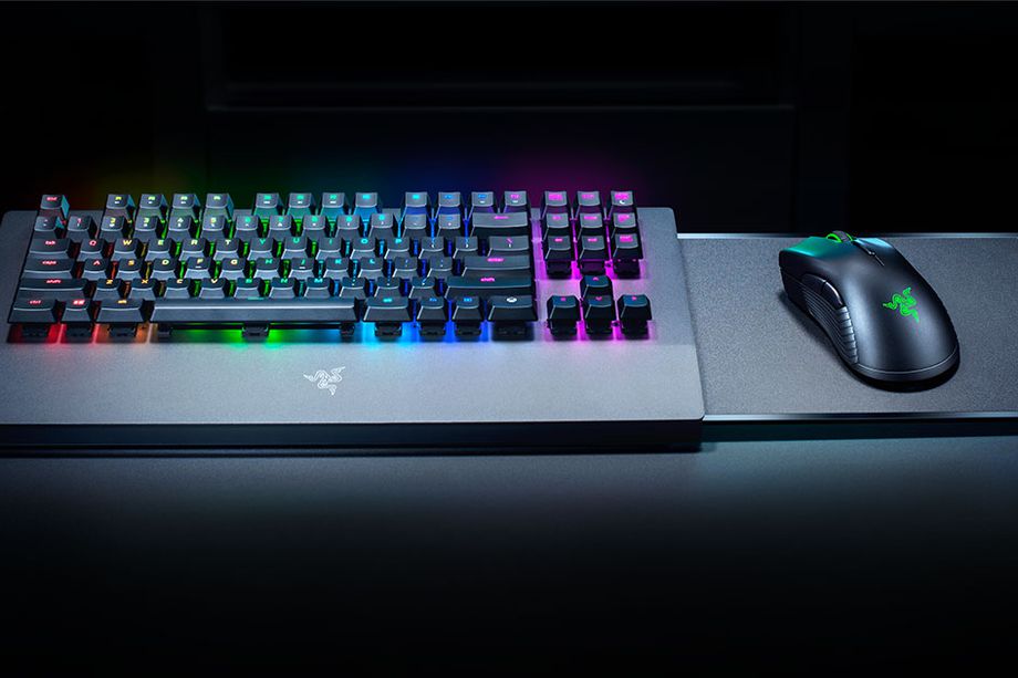 Razer's Xbox One keyboard and mouse teased - NotebookCheck.net News Razer's Xbox One keyboard and mouse teased - NotebookCheck.net News
