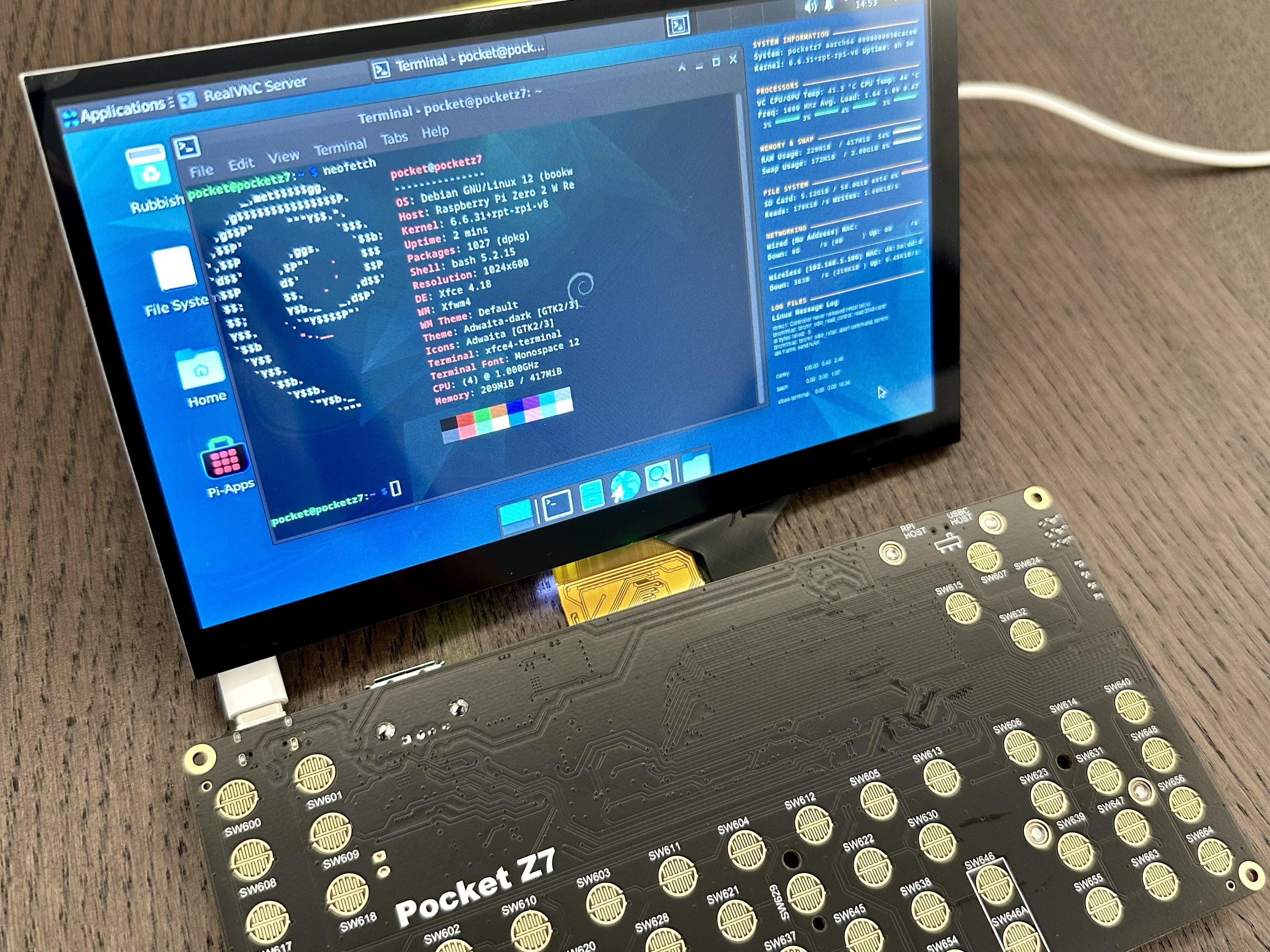 Pocket Z: PDA の伝統を受け継ぐ 100 ドルのノート PC に Linux 搭載 - nipponese.news ...