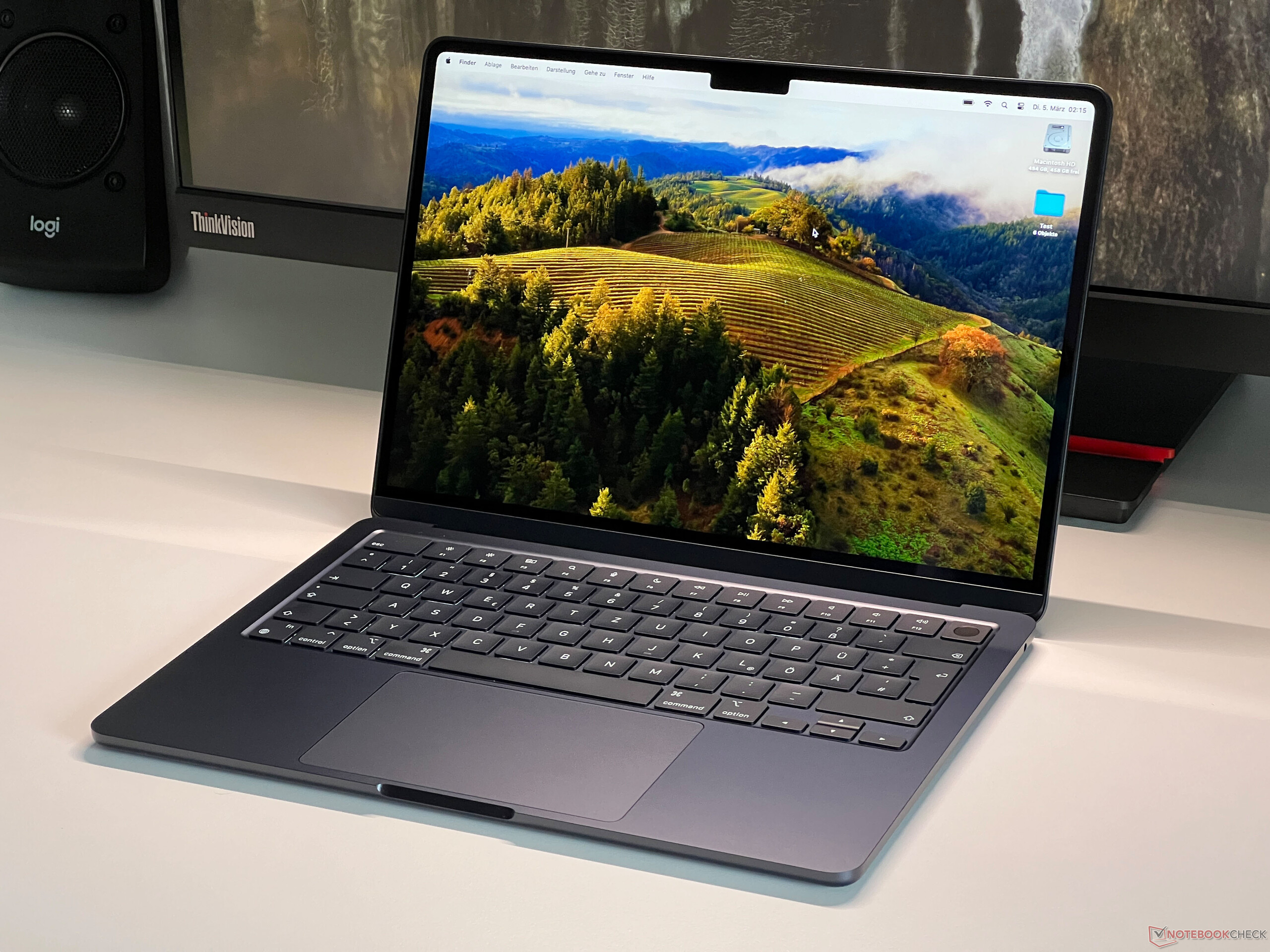 Latest Apple MacBook Air 13 with M3 SoC reaches lowest price ever on ...