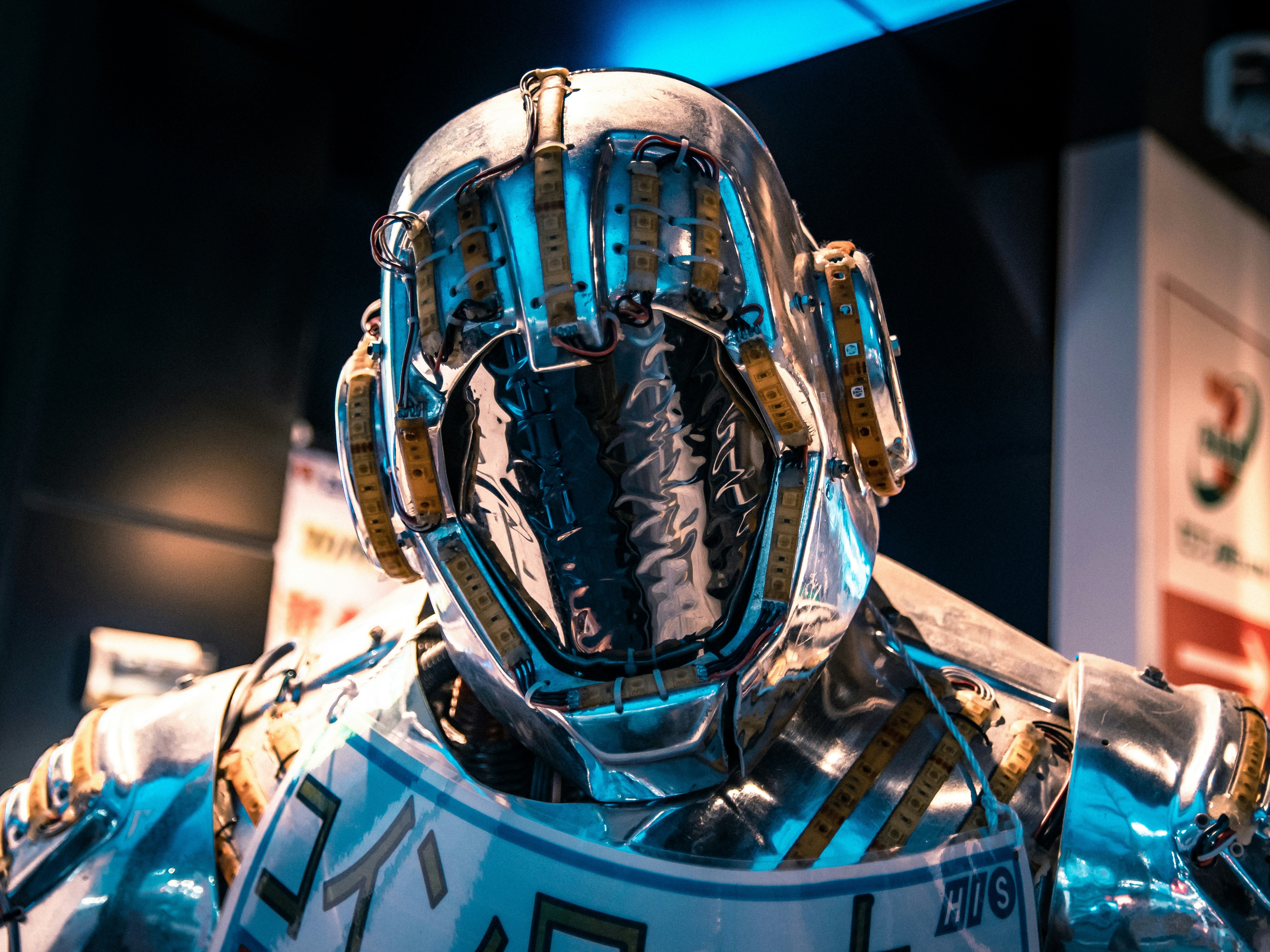 FBI warns of surging AI-powered fraud schemes and voice cloning scams ...