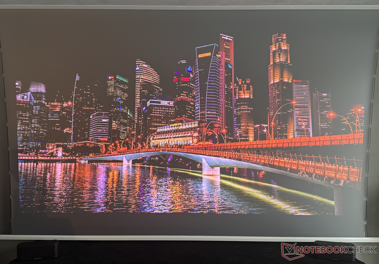 Gigantic laser projector with impressive sound system: Anker Soundcore ...