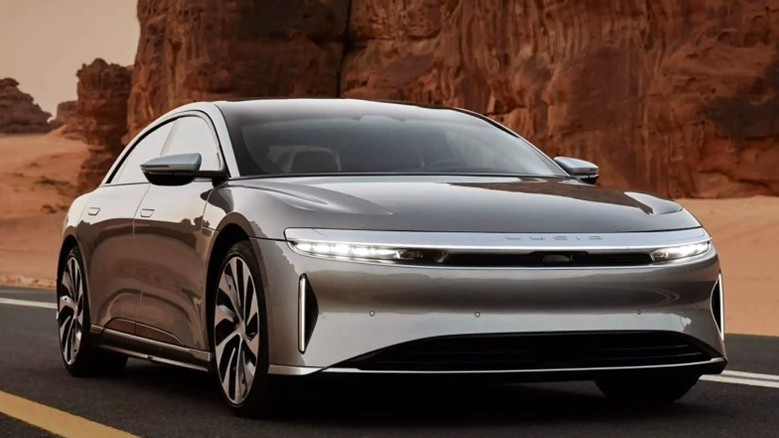 Lucid air 500 miles store