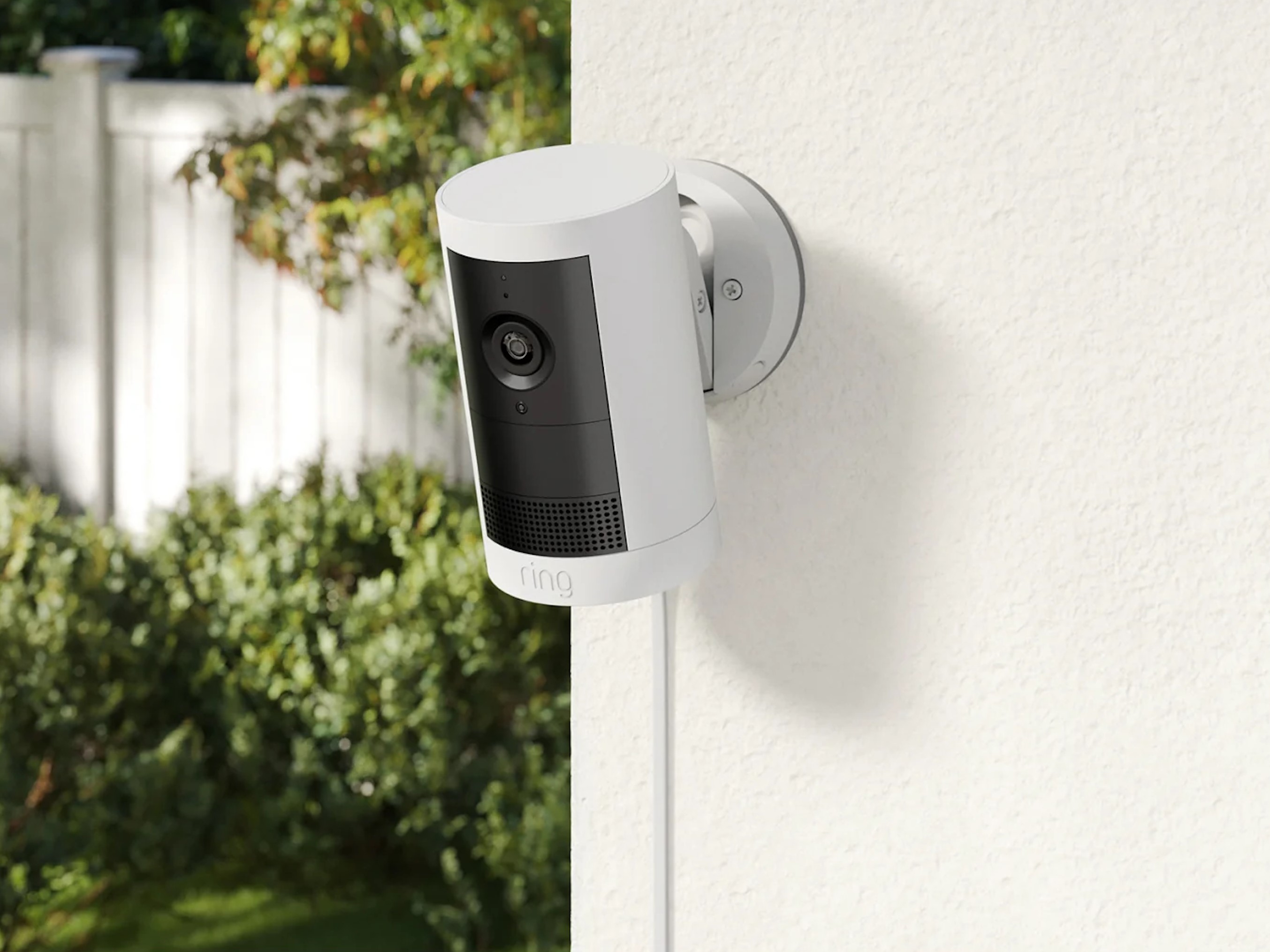 New Ring outdoor security camera focuses on low-light performance ...