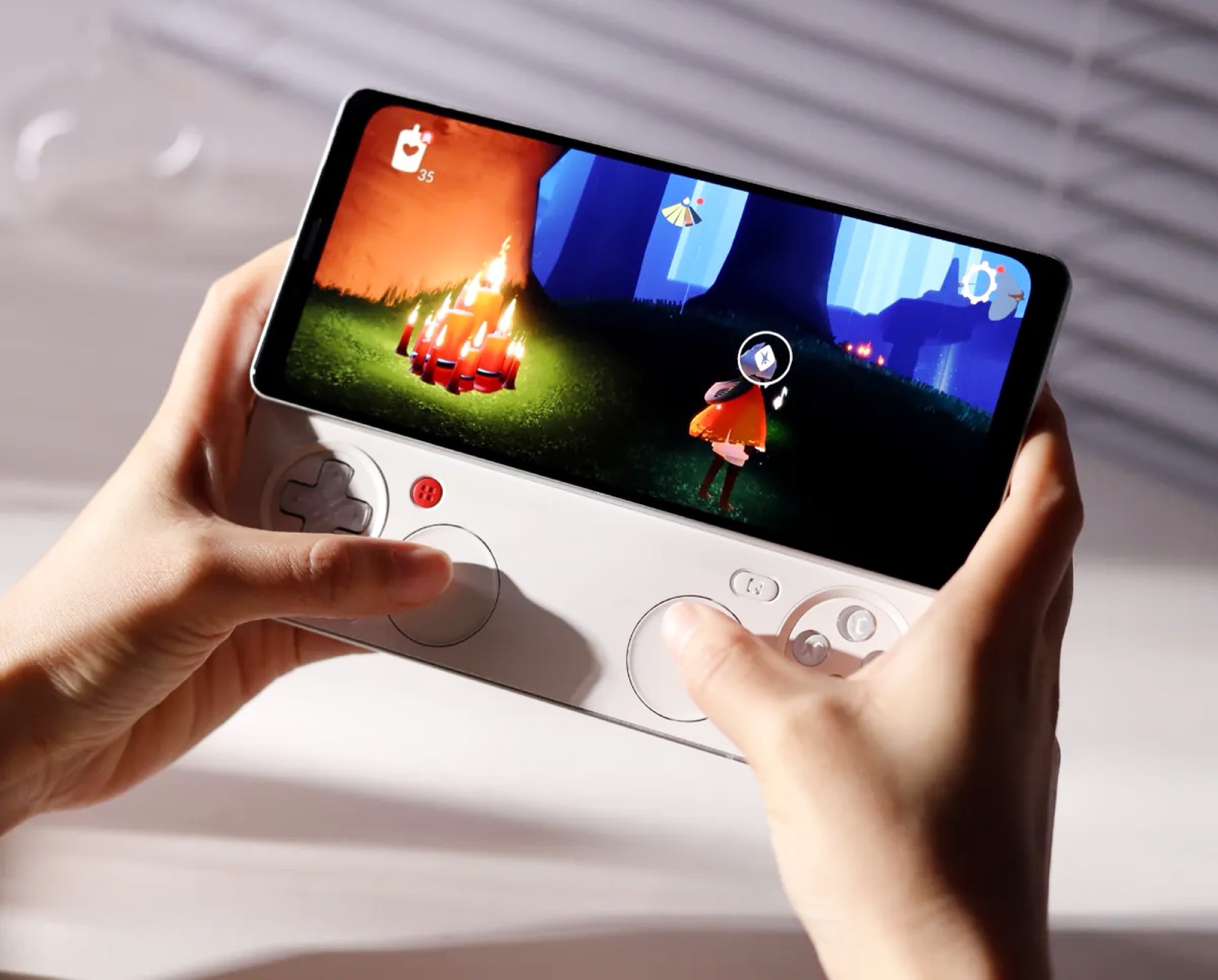 Ayaneo Pocket Play shown in hands-on video as reincarnation of Sony's ...