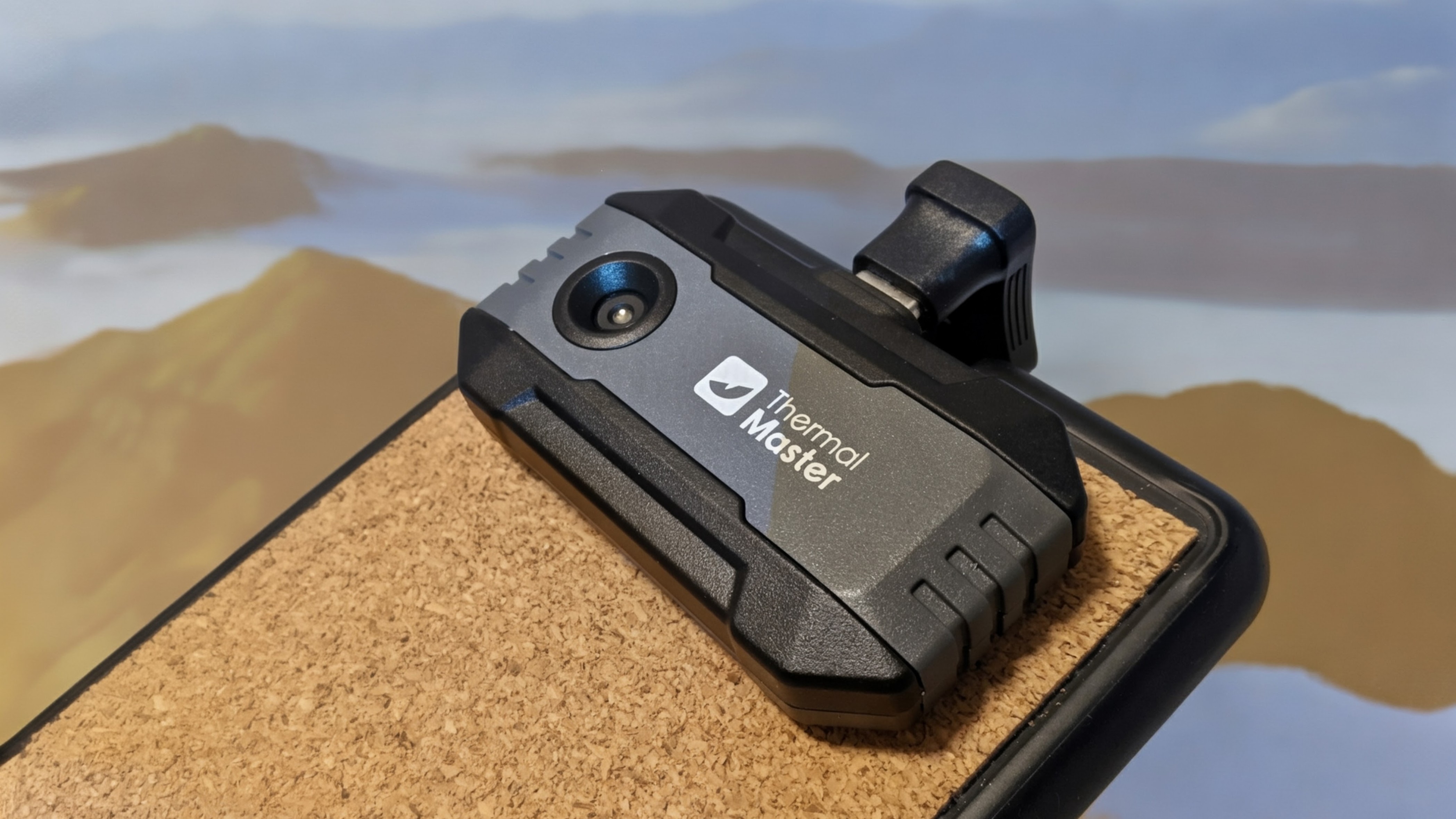 Thermal Master P1 Hands On: Budget thermal camera that is built-to-last ...