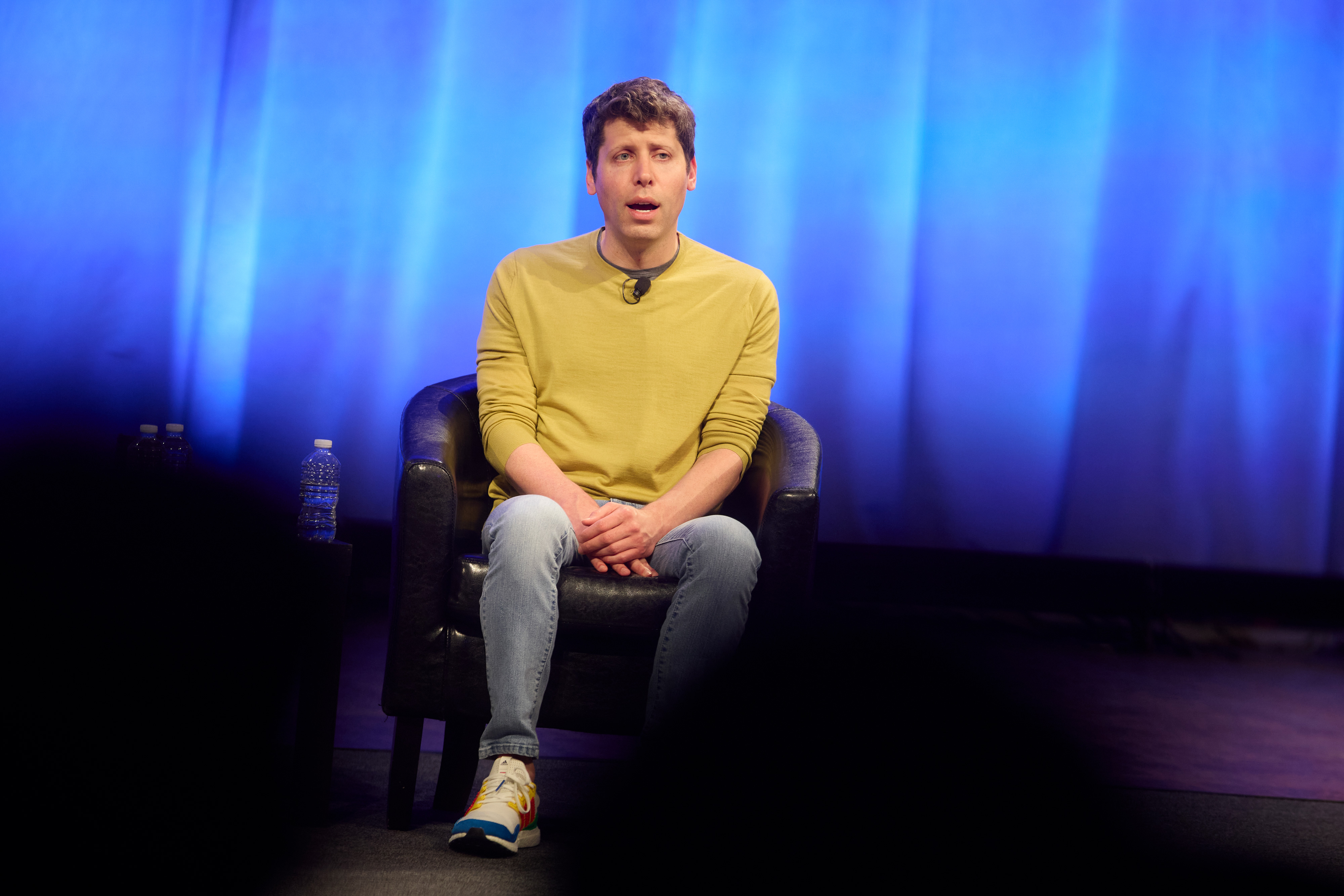 Sam Altman is planning on investing in Neuralink’s rival, reports say ...