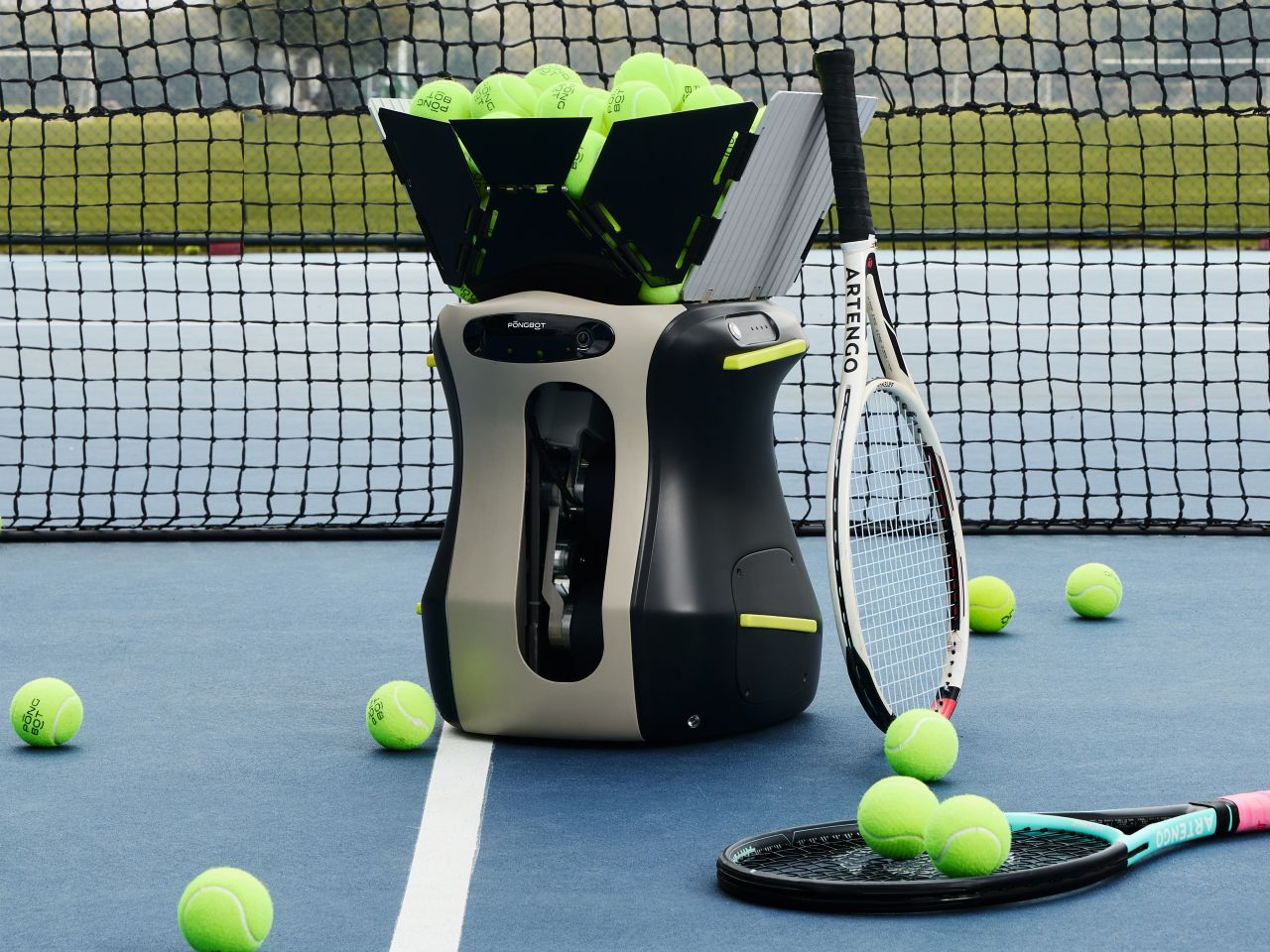 Pongbot Aura AI training robot helps tennis, padel, and pickleball ...