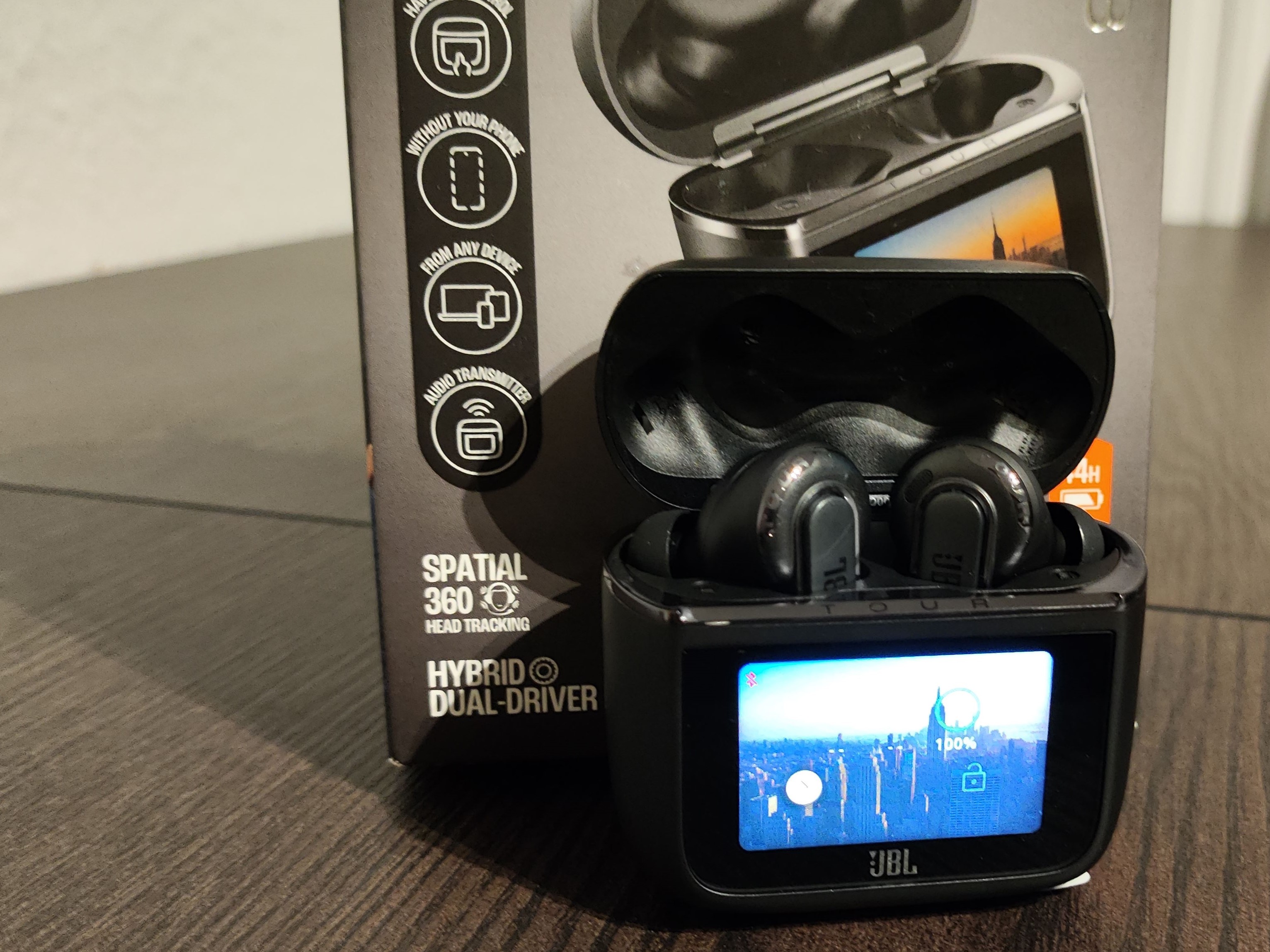 Hands-On: JBL Tour Pro 3 impresses with audio performance and many ...