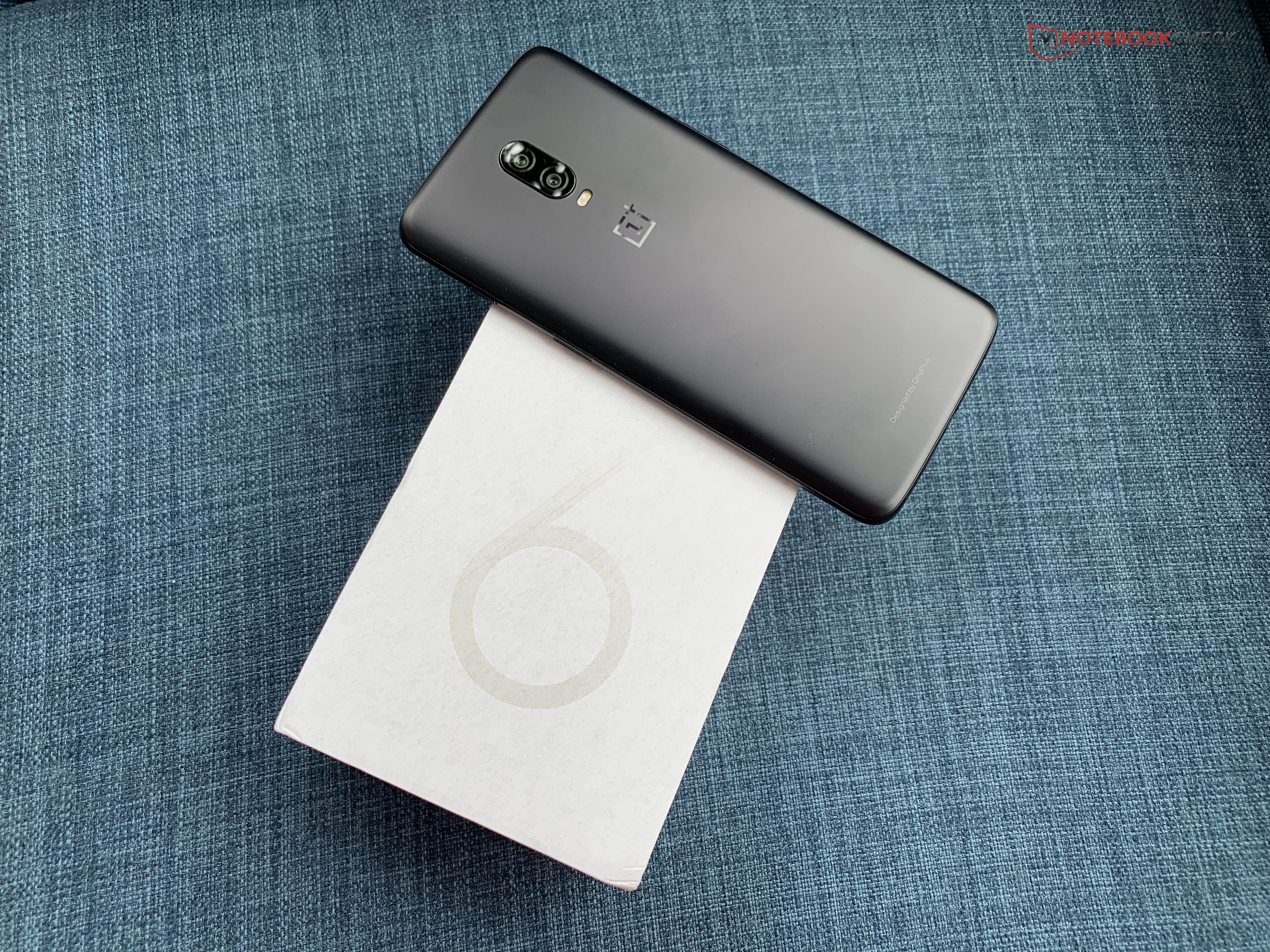 OnePlus 6T Smartphone Review - NotebookCheck.net Reviews