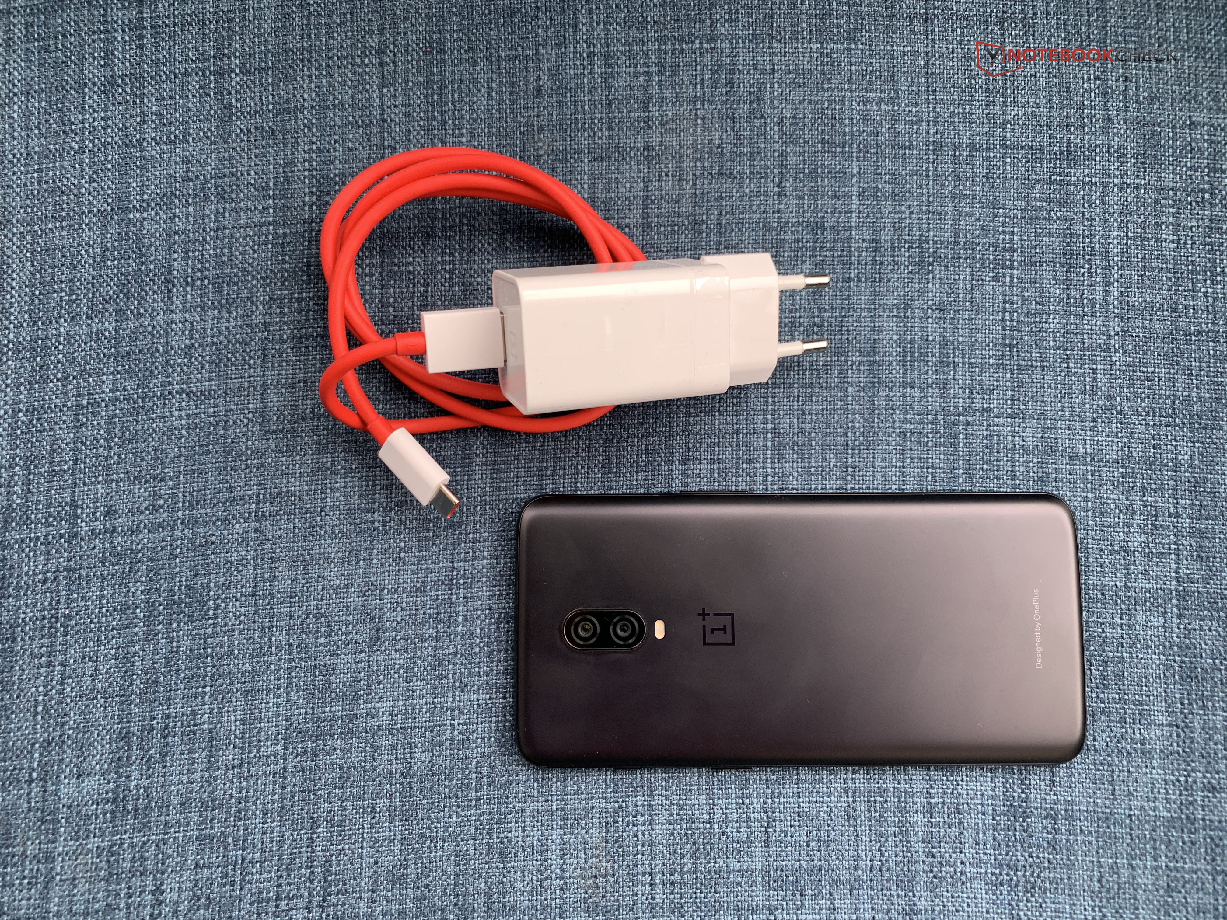 OnePlus 6T Smartphone Review - NotebookCheck.net Reviews
