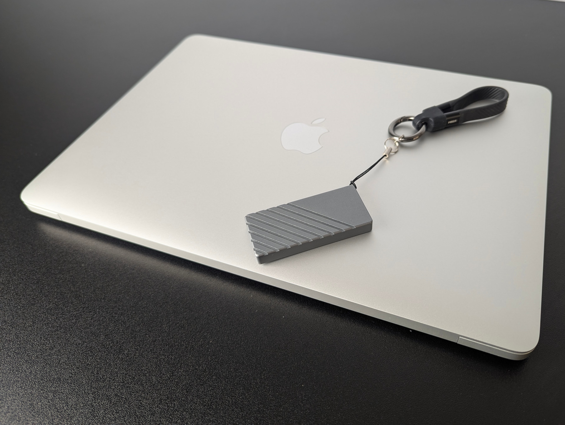 PicoDrive USB4 SSD Review: Smallest 4 TB drive for consoles, ProRes ...